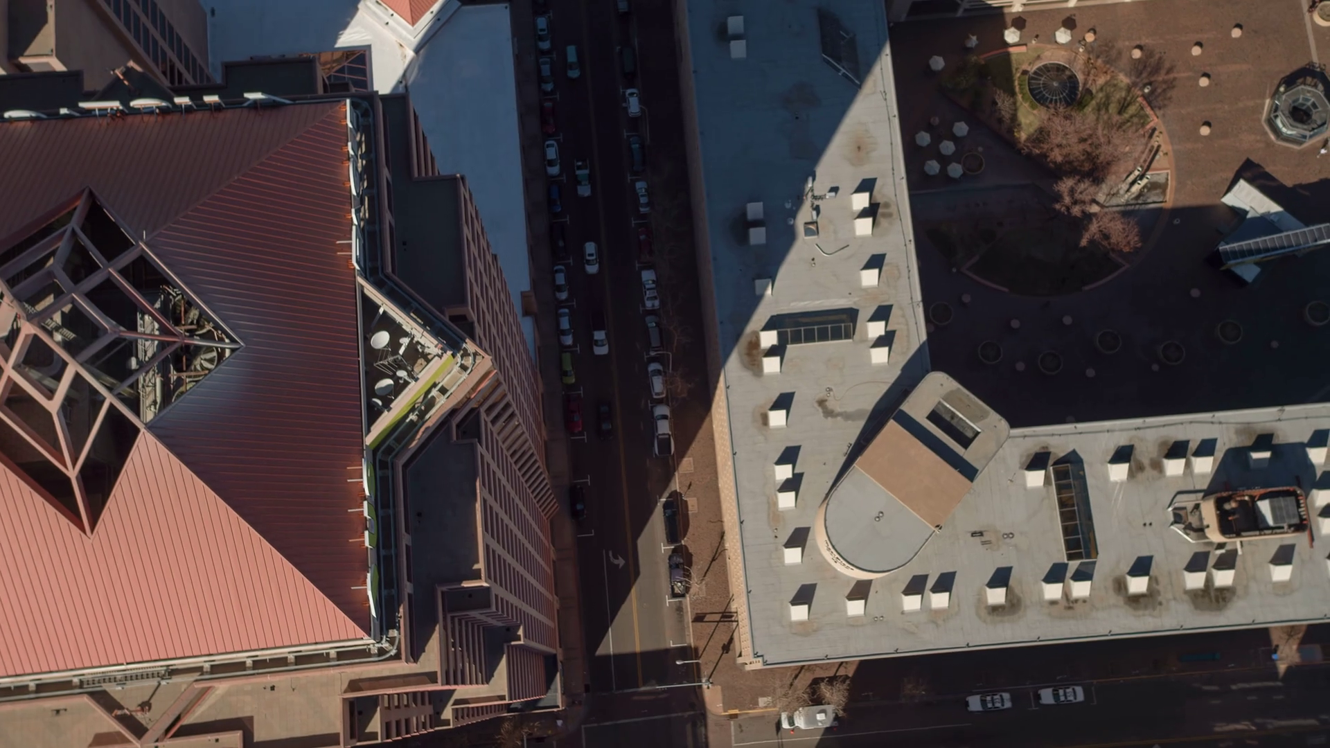 4K UHD Aerial Birds Eye View of Buildings in Albuquerque New Mexico ...