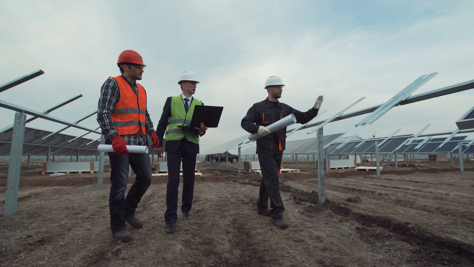Engineers Discuss Building Of Solar Farm Stock Footage SBV-314180610 ...