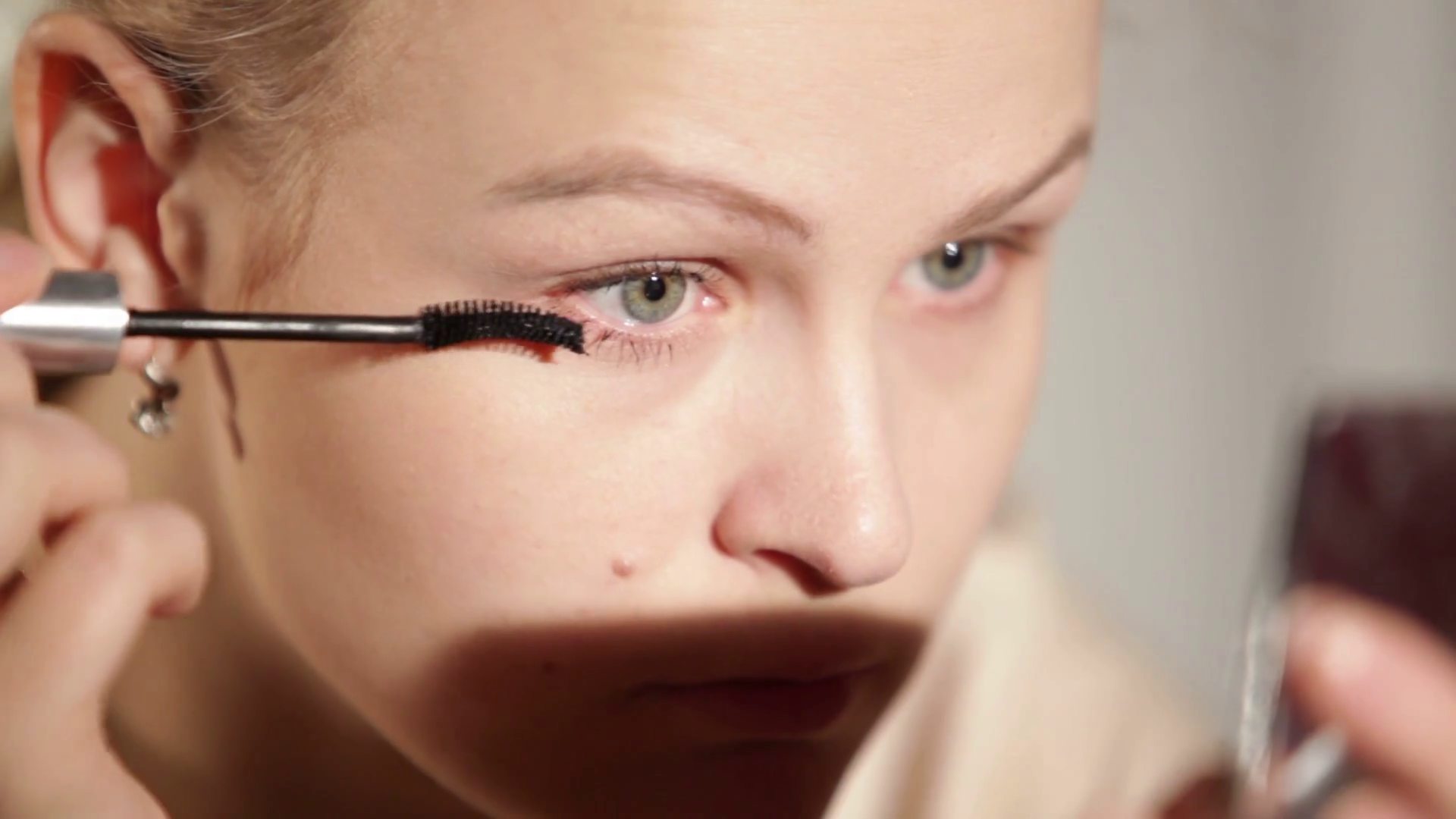 Young Woman Is Making Up Eyes Stock Footage SBV-300221428 - Storyblocks