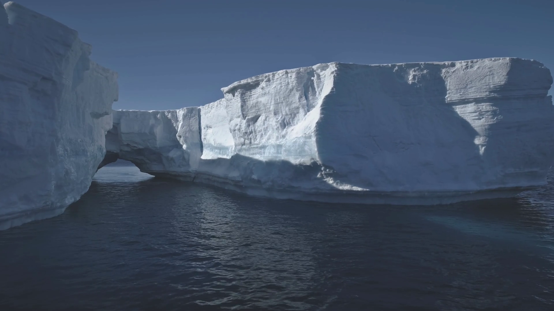Iceberg Arch Antarctic Ocean Glacier Stock Footage SBV-348389805 ...