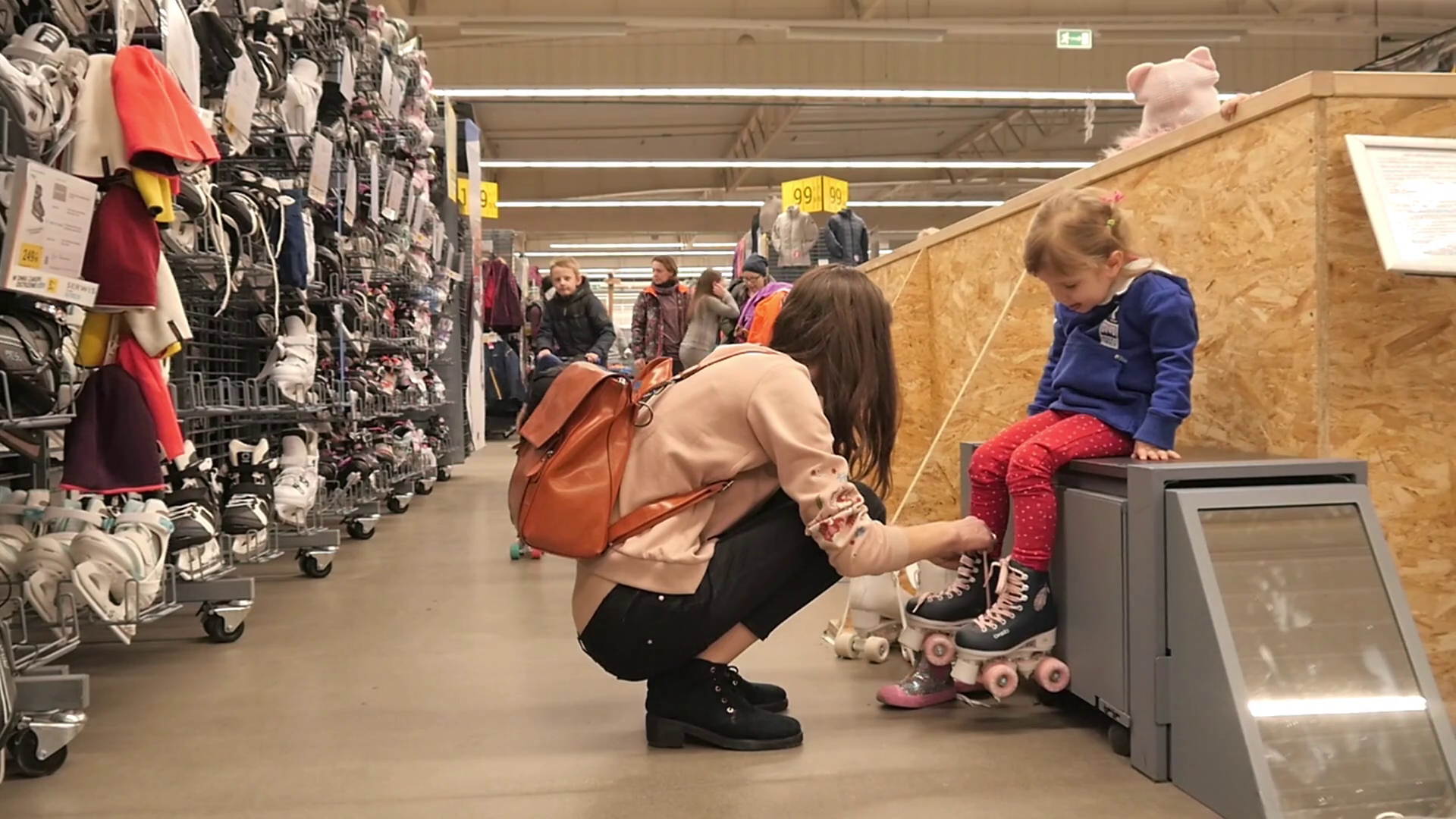 Kids Trying To Ride Skateboard Skates On Stock Footage SBV-333980656 ...
