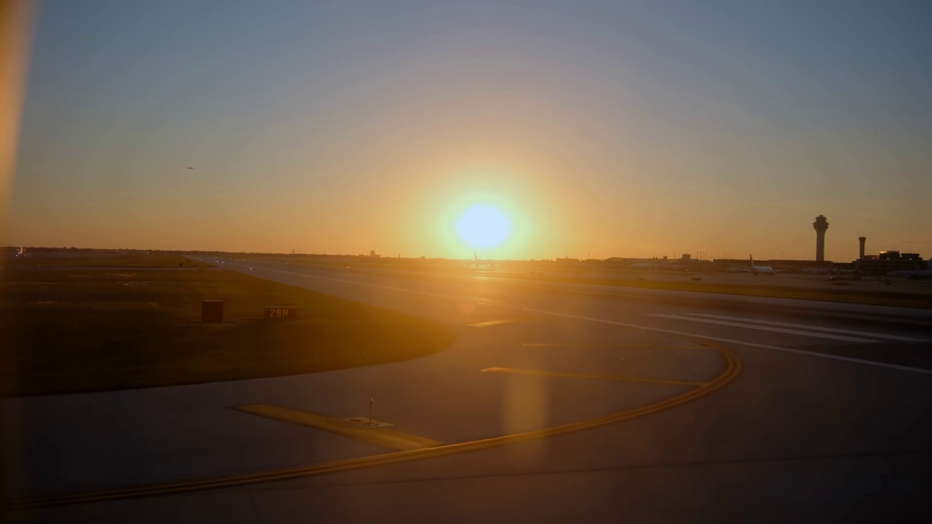 Airplane Drive Into Gate At Terminal At Stock Footage SBV-348741739 ...