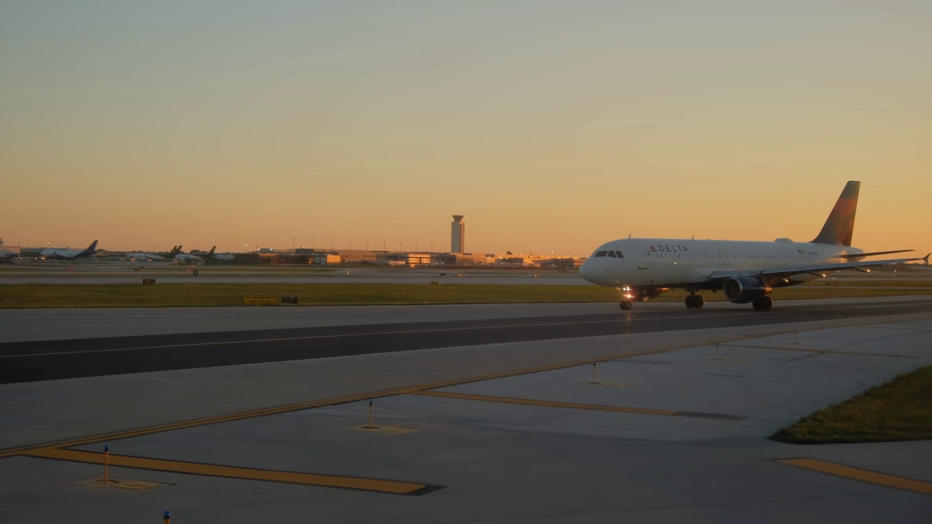 Wide Footage Of Airplane Drive Into Gate At Stock Footage SBV-348752529 ...