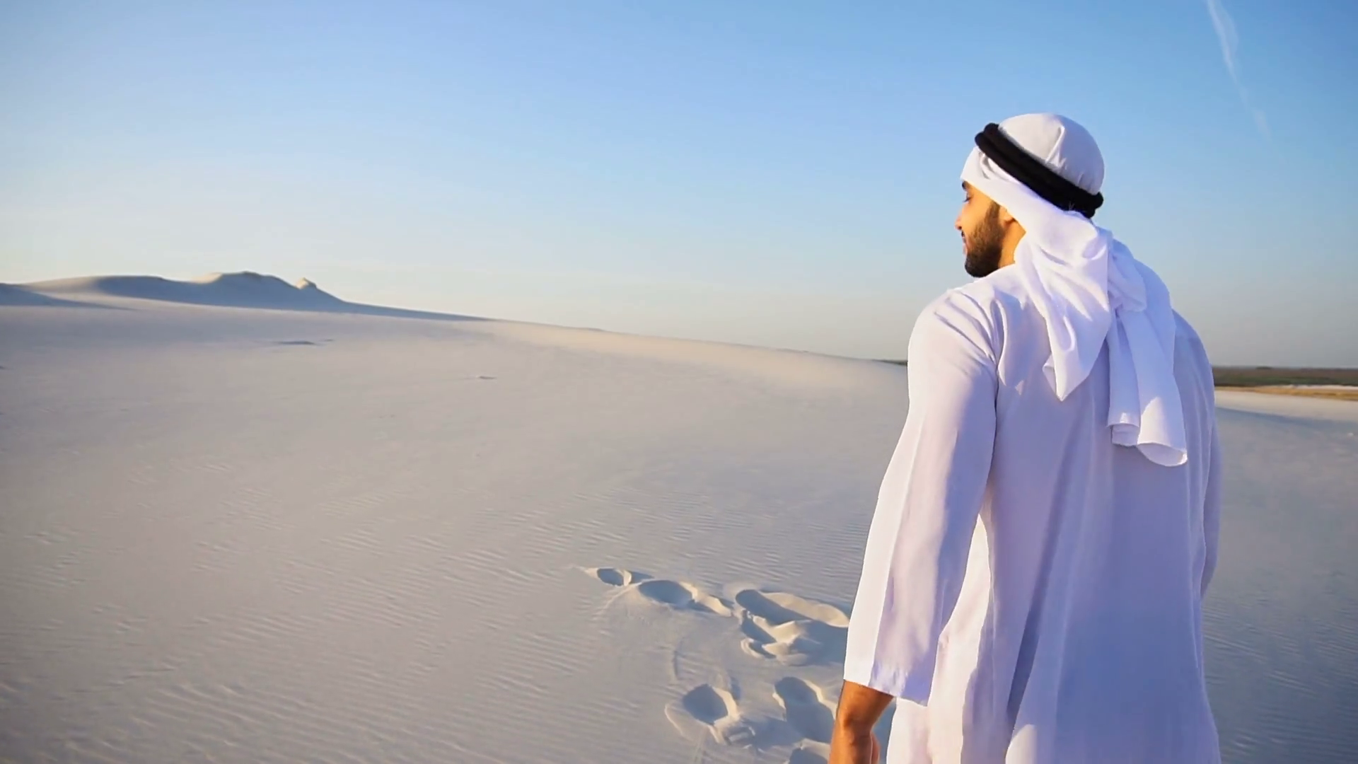 Joyful Arabian Sheikh Man Walks On Top Of Stock Footage SBV-316746282 ...