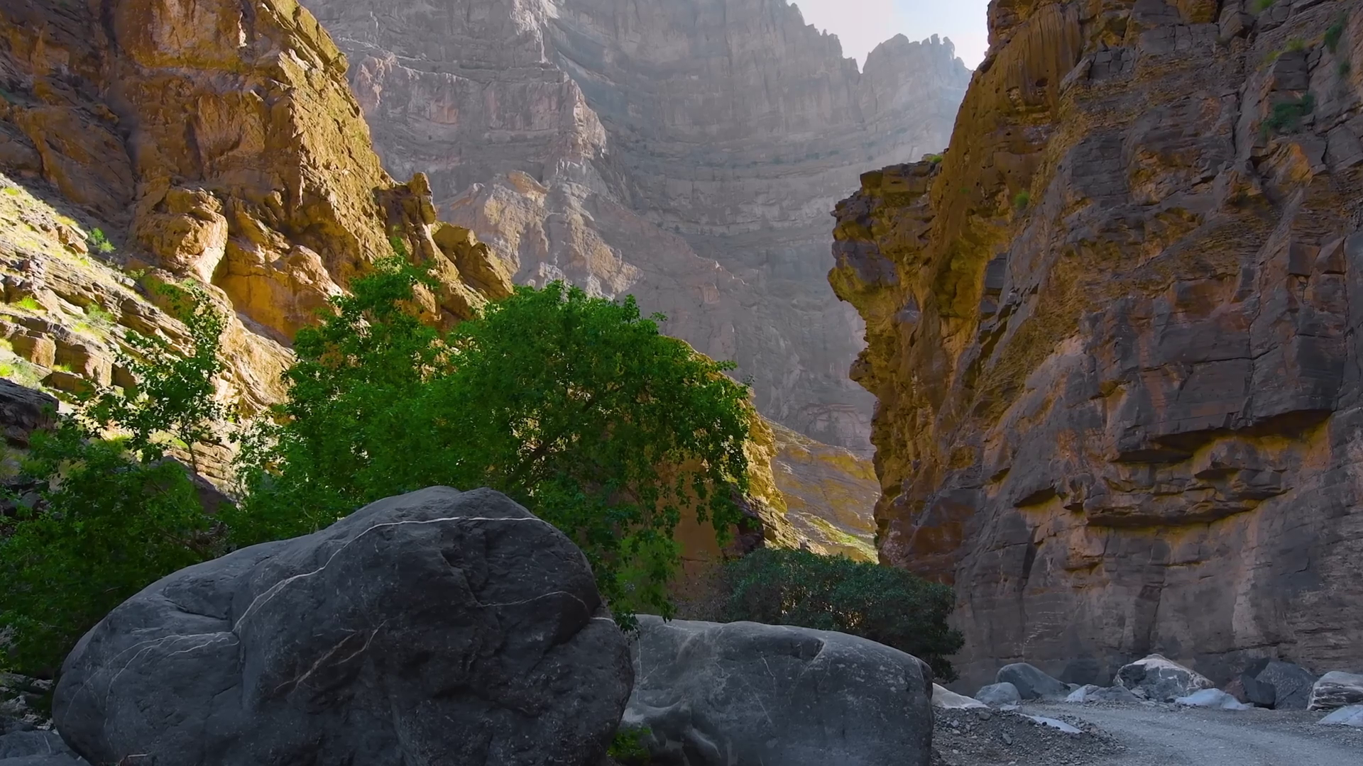 Wadi Ghul Oman's Grand Canyon Breathtaking Stock Footage SBV-352932688 ...