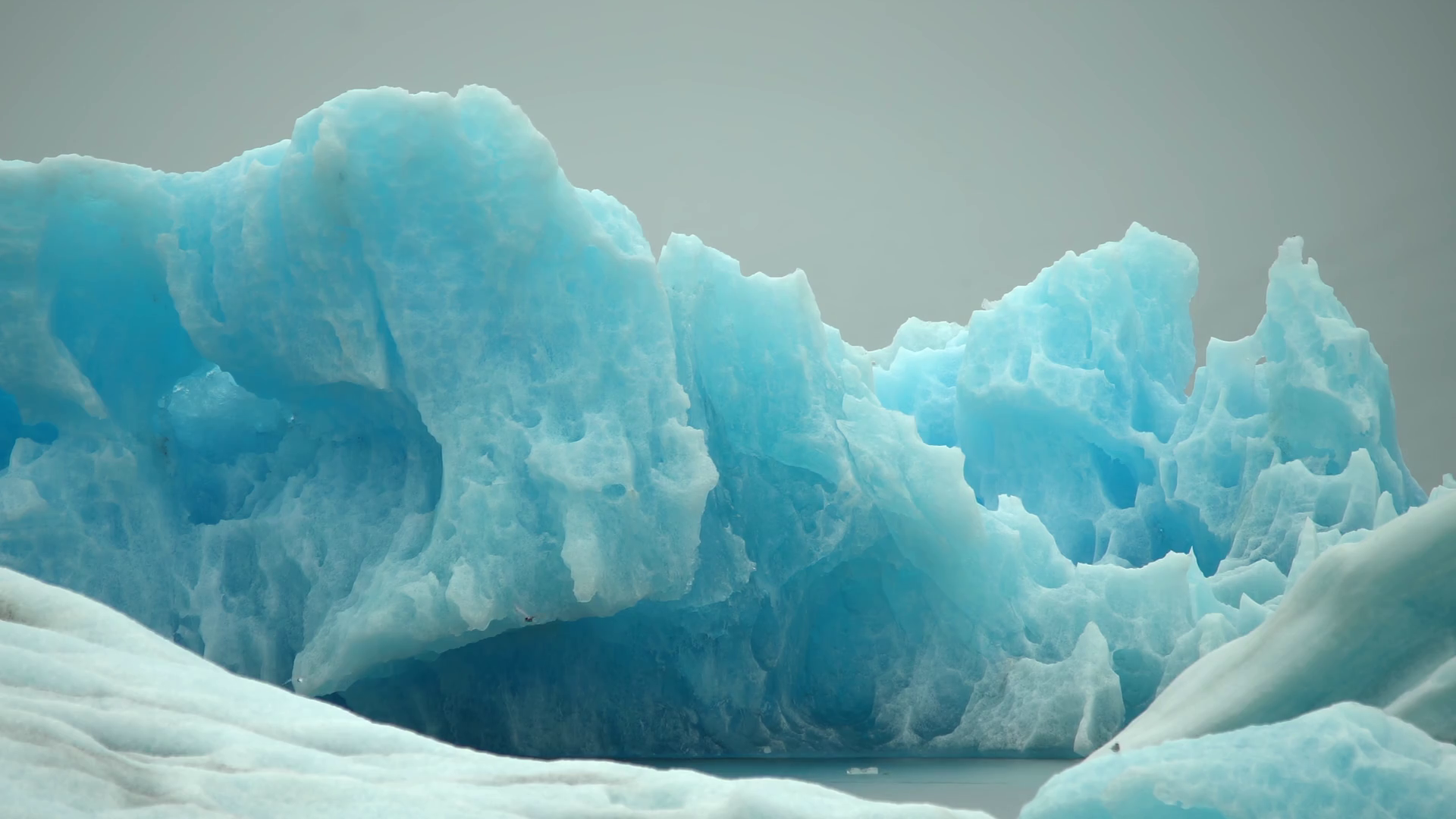Deep Blue Glacial Ice In Jokulsarlon Lagoon Stock Footage SBV-348364285 ...