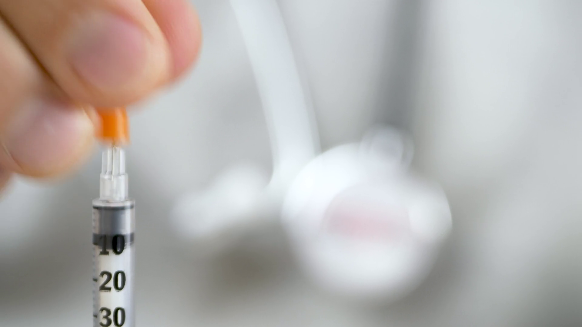 Vaccinator Holds Syringe With Medicine From Stock Footage SBV-351772975 ...