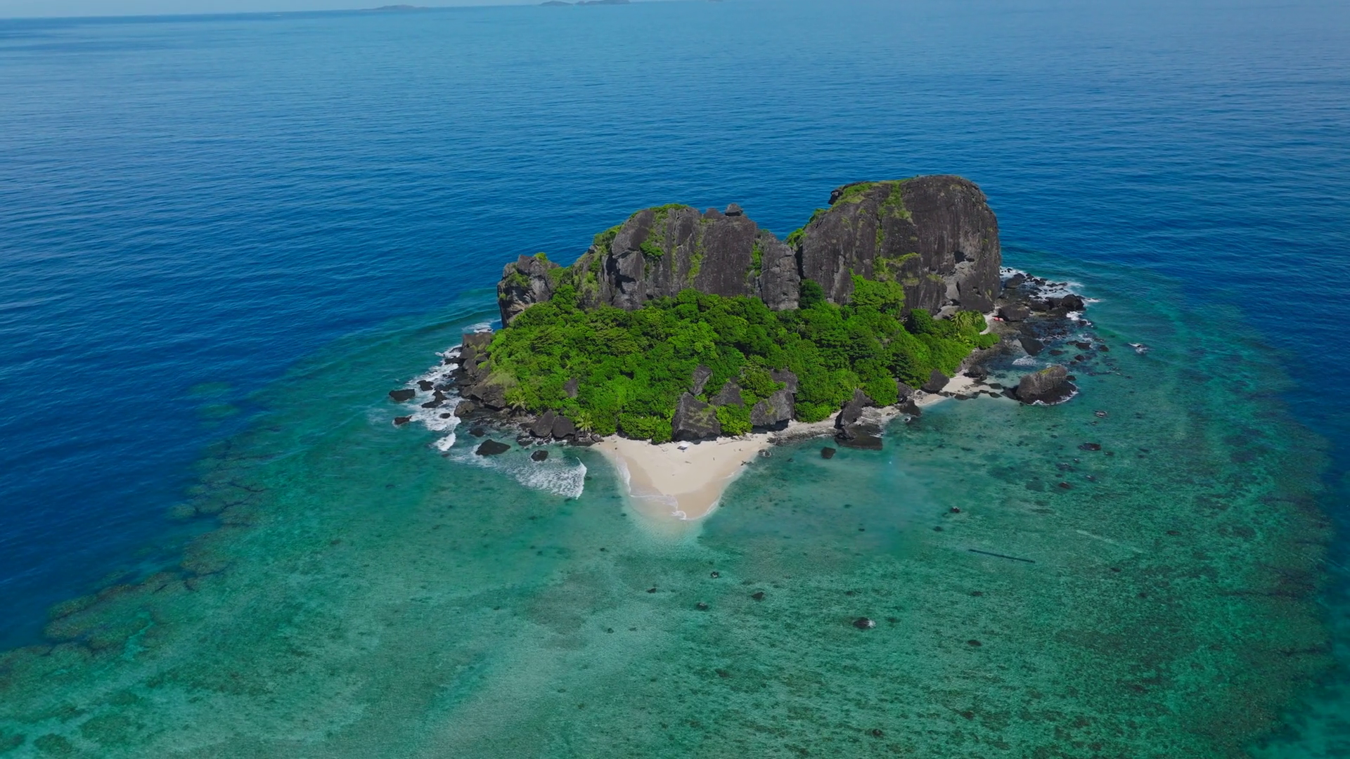 Small Circular Island With Reef Surrounding Stock Footage SBV-352570598 ...