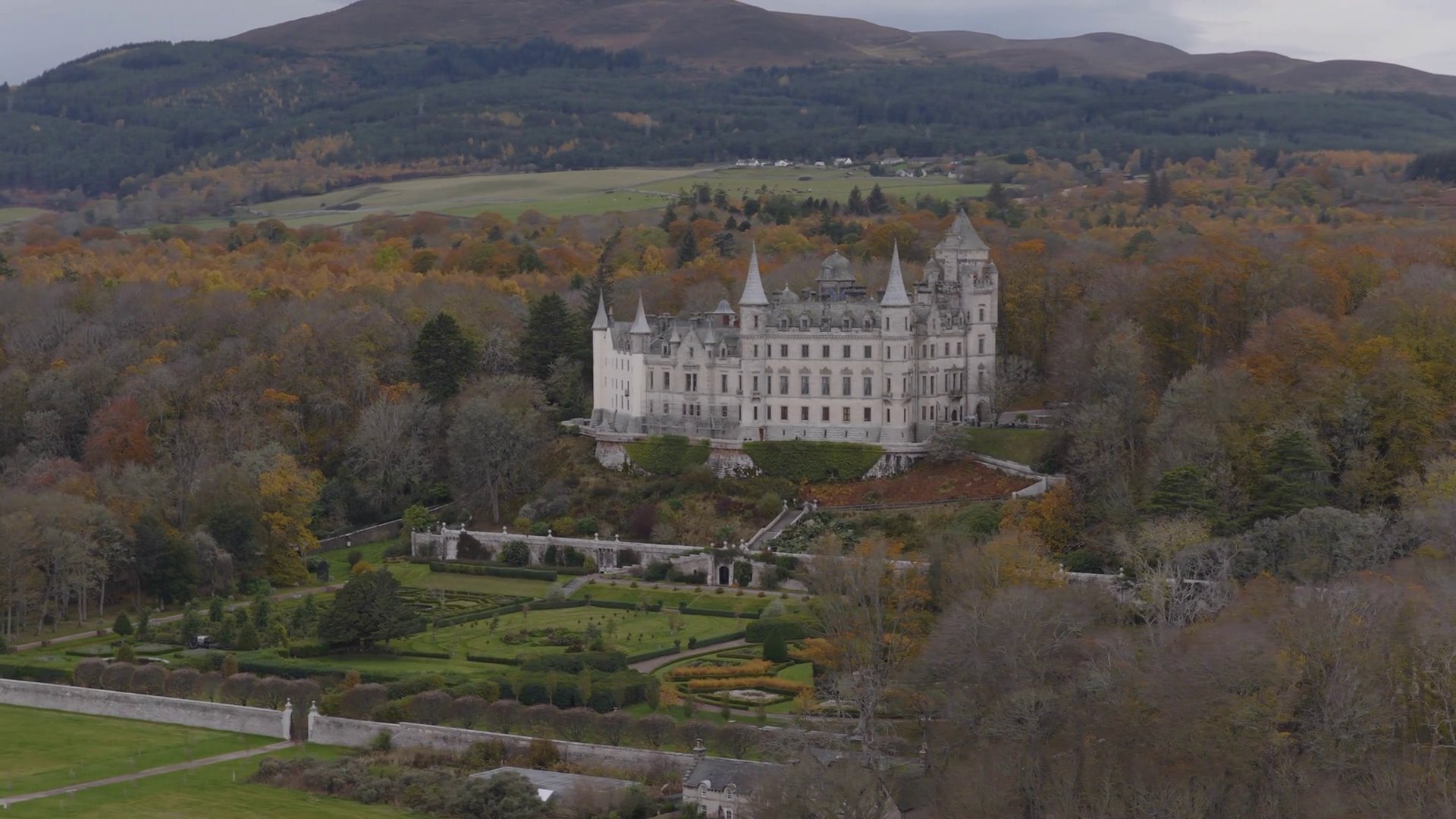 Aerial View Of Beautiful Dunrobin Castle In Stock Footage SBV-353138498 ...