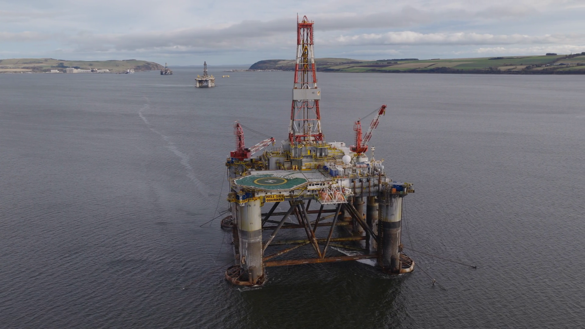 Aerial View Of Offshore Oil Drilling Rig Stock Footage SBV-353142076 ...