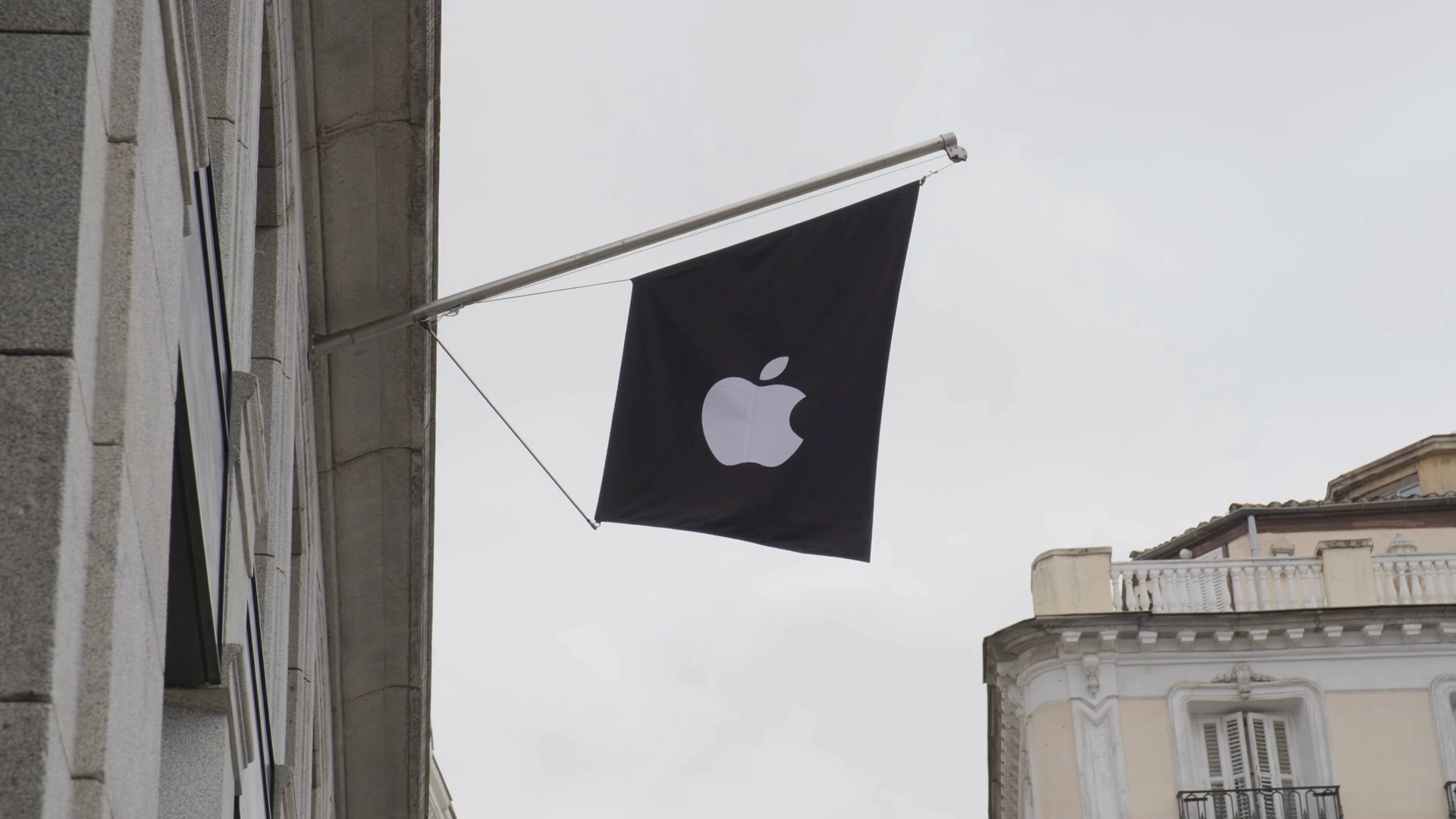 Madrid Spain - February 25 2024: Apple Flag Stock Footage SBV-351889206 ...