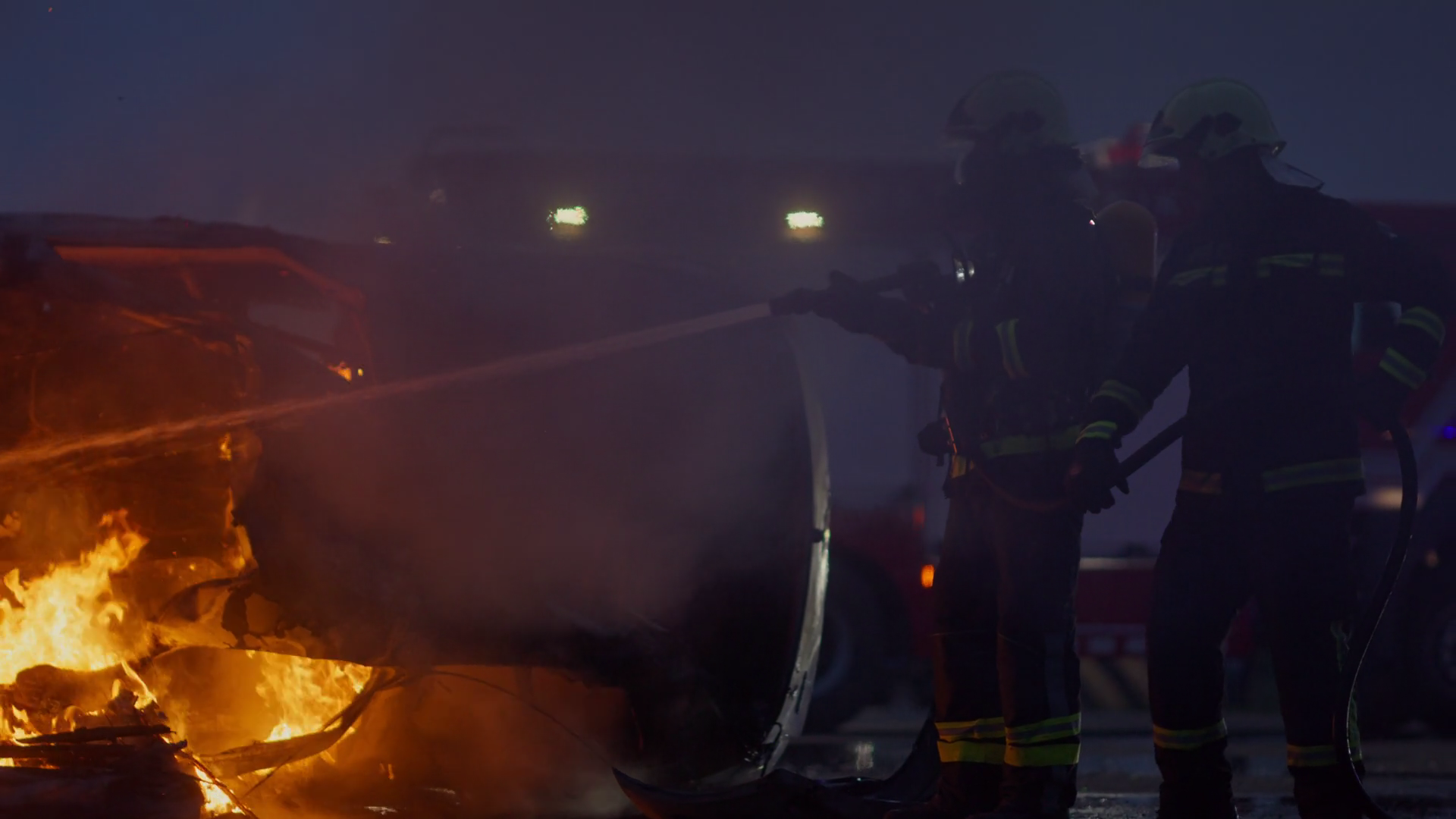 Firefighters Fight Fire Flame To Control Stock Footage SBV-351956118 ...