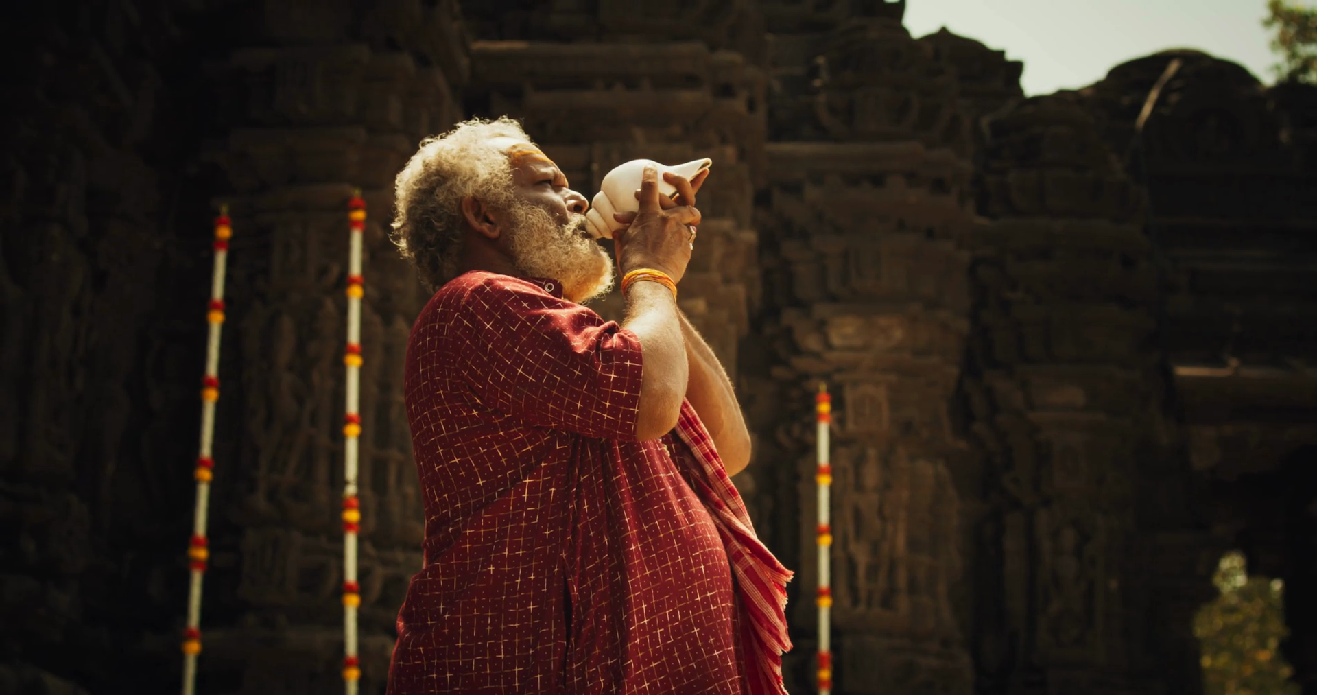 Authentic Footage Of Hindu Priest Putting Stock Footage SBV-348558266 ...