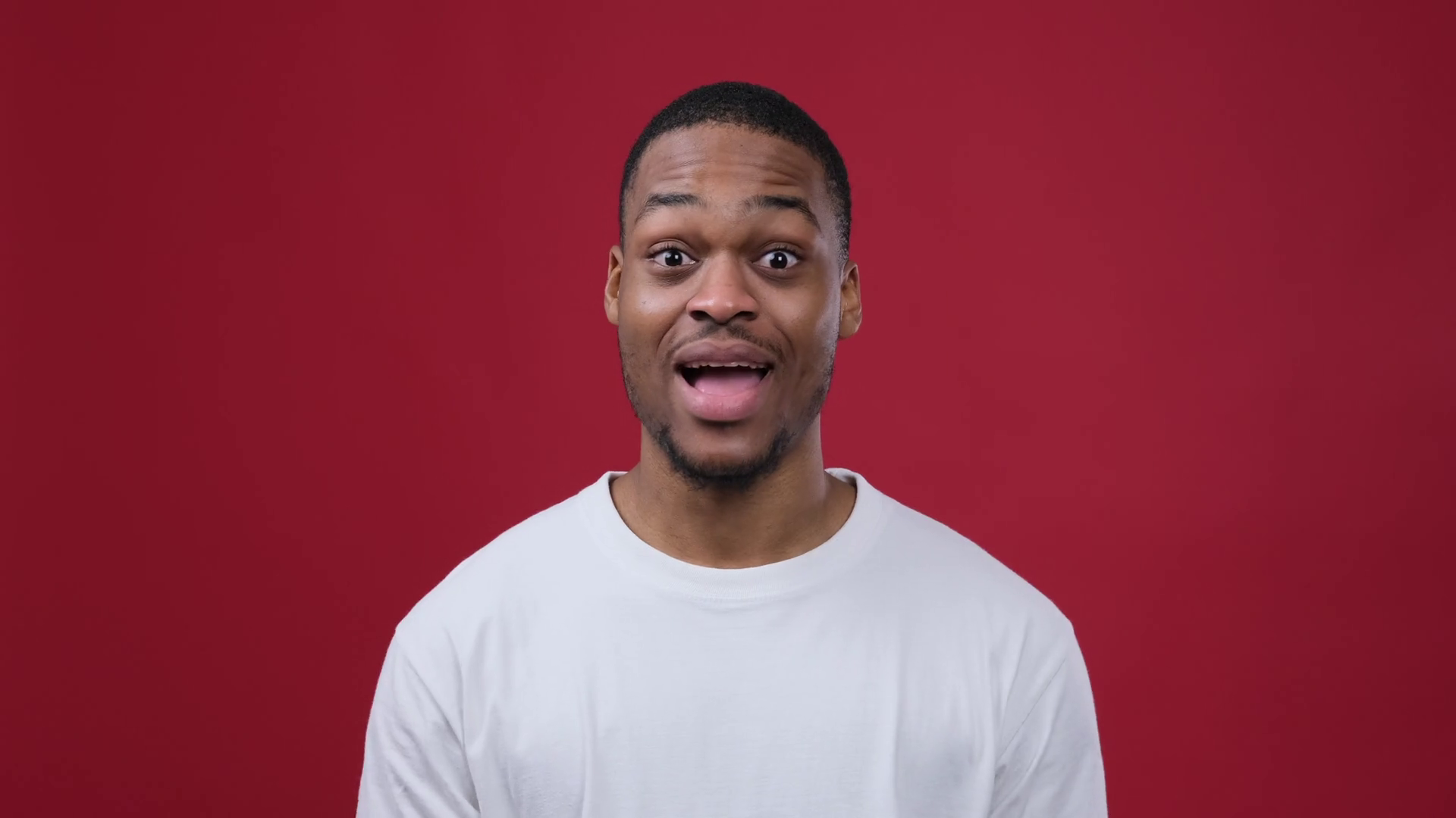 Man applauding over maroon background Stock Video Footage 00:13 SBV ...