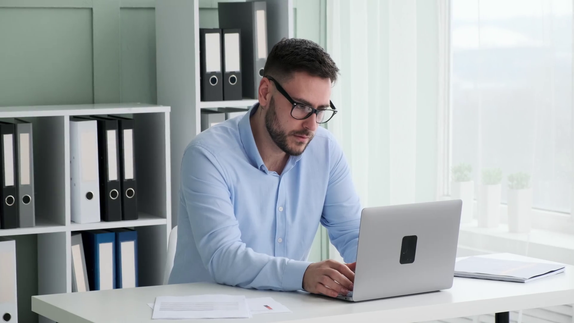 Stressed Executive Struggles To Overcome Stock Footage SBV-347721045 ...