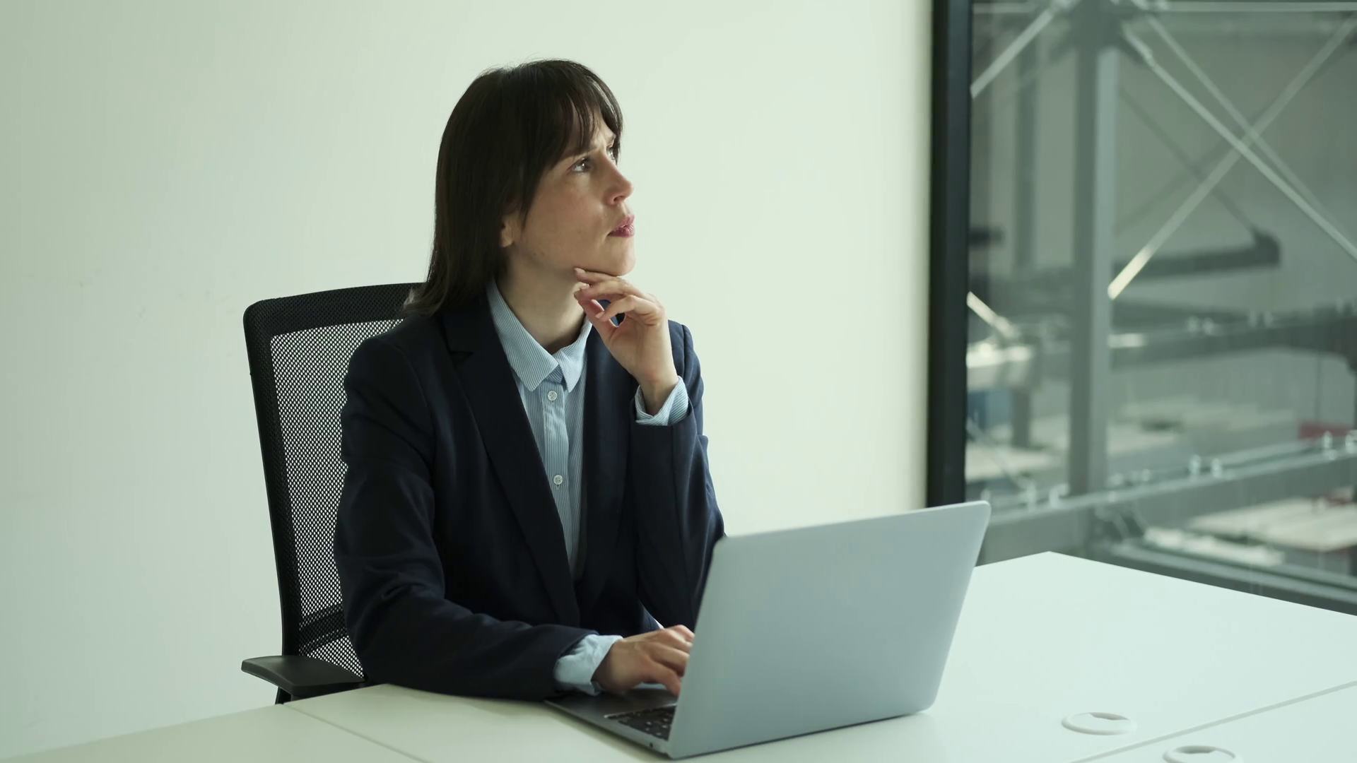 Brilliant Idea Strikes Focused Woman During Stock Footage SBV-348388693 ...