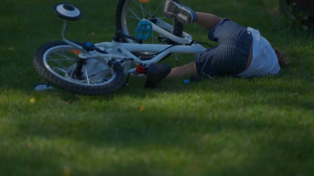 People Falling Off Bikes Boy Falling From Bicycle Illustration Free