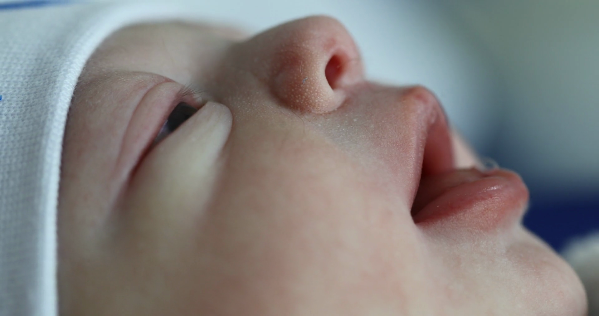 Initial Glance: Close-up Of Newborn Baby's Stock Footage SBV-348433266 ...