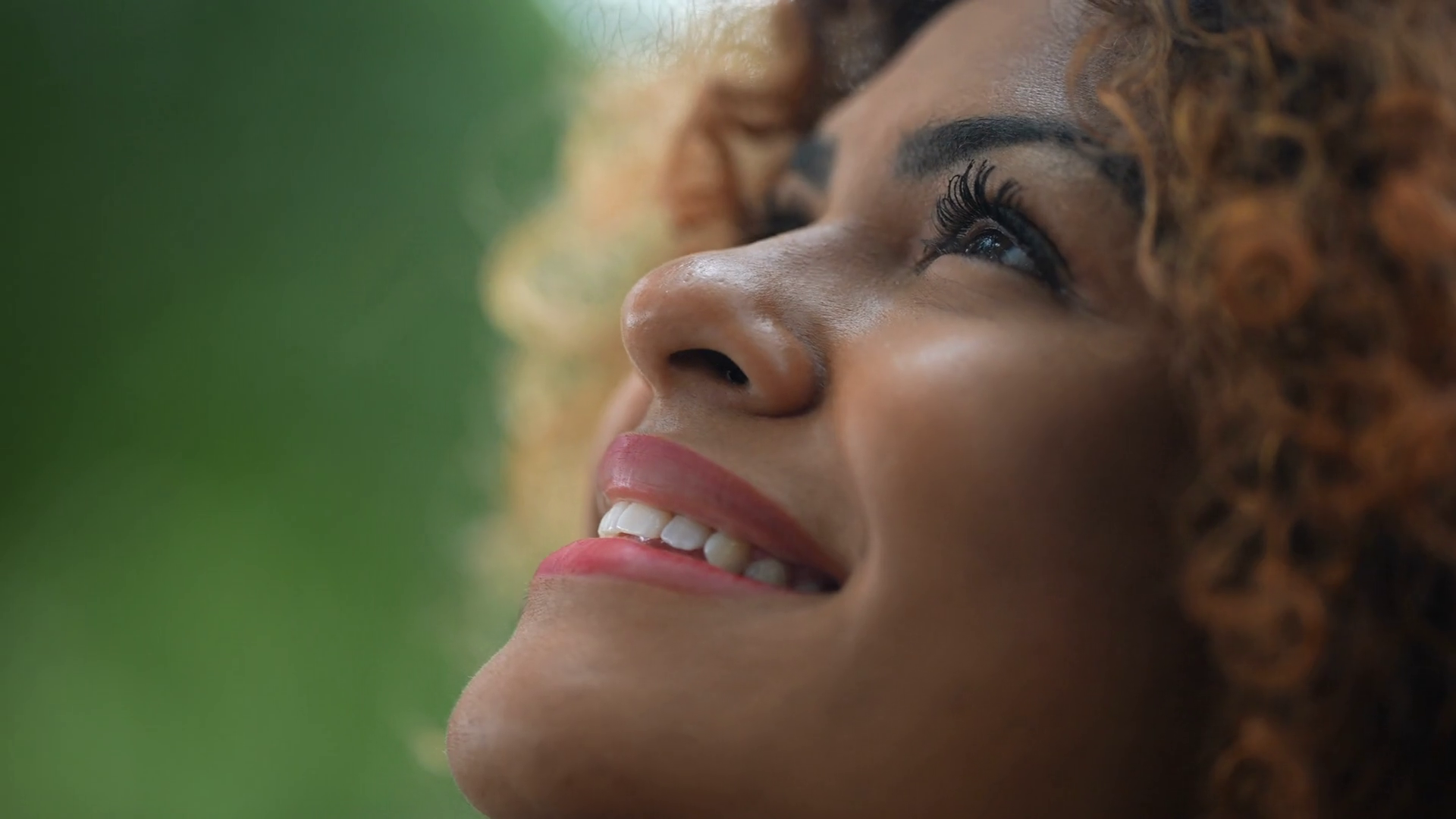 Hopeful Woman Face Looking At Sky Smiling Stock Footage SBV-348713535 ...