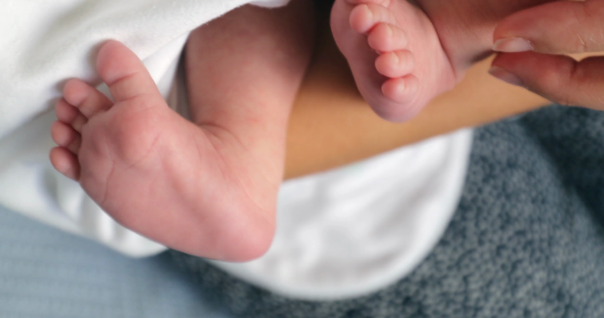 Tiny Feet Of Newborn Infant: Adorable Baby Stock Footage SBV-348432477 ...