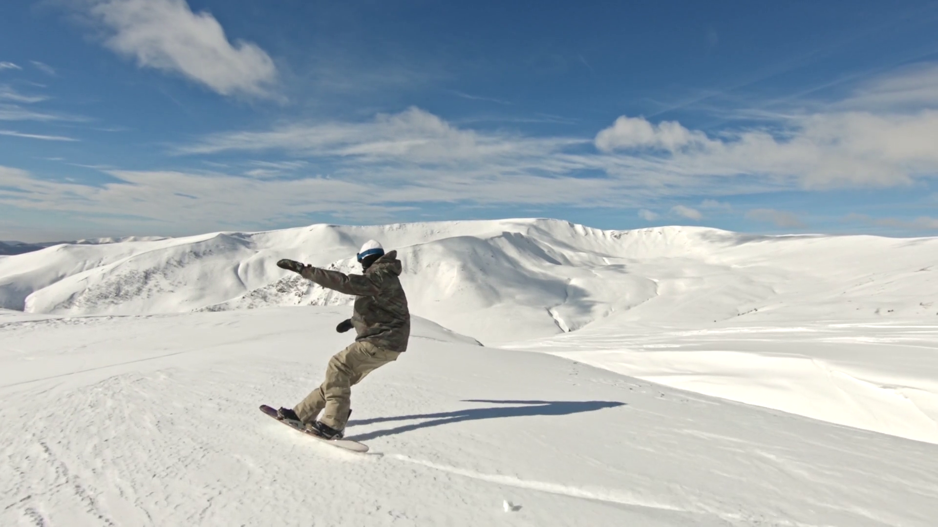 Side View On Snowboarder Shredding Mountain Stock Footage SBV-347007346 ...