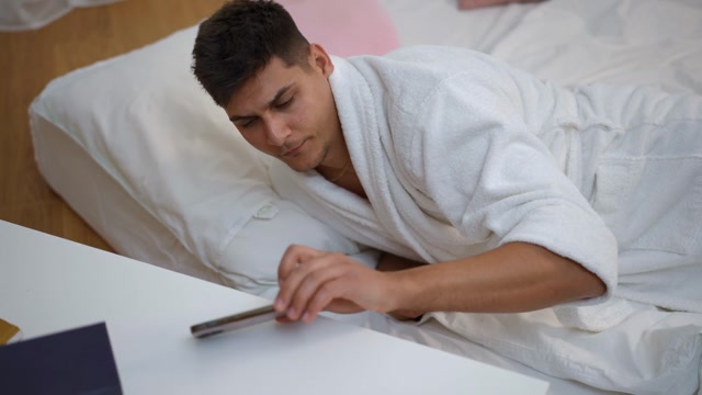 Cell Phone Ringing Stock Footage: Royalty-Free Video Clips - Storyblocks