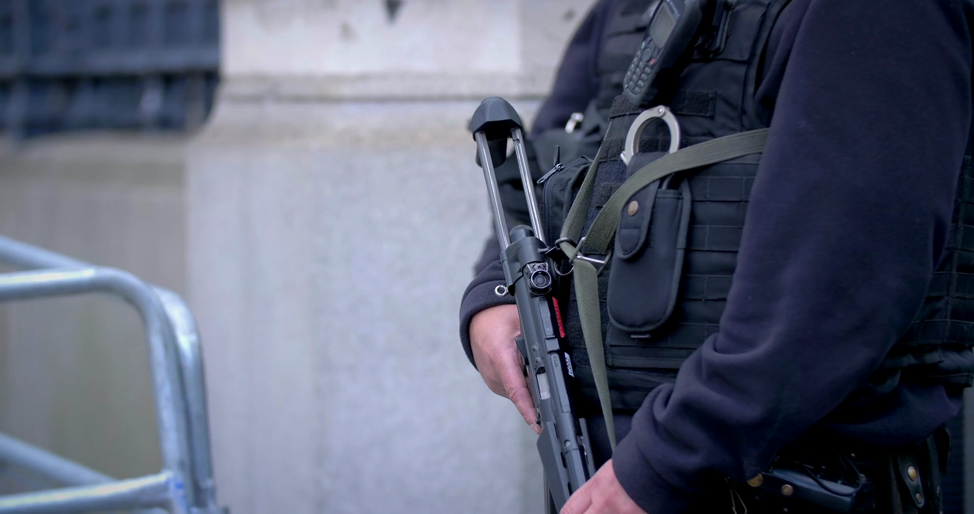 4k Security Officers With Rifle London Stock Footage SBV-315271208 ...