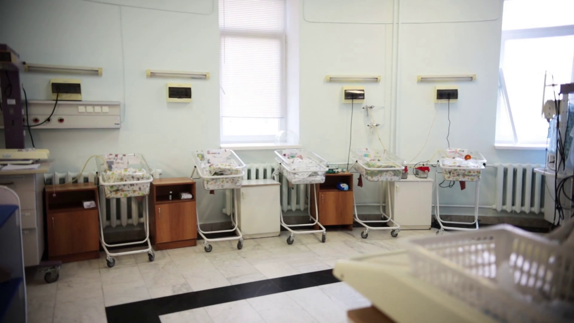 Newborn Premature Babies Ward In Maternity Stock Footage SBV-327153189 ...