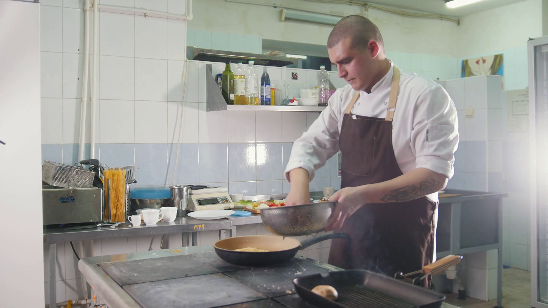 Process Of Cooking Spaghetti - Cheif In Stock Footage SBV-320244728 ...