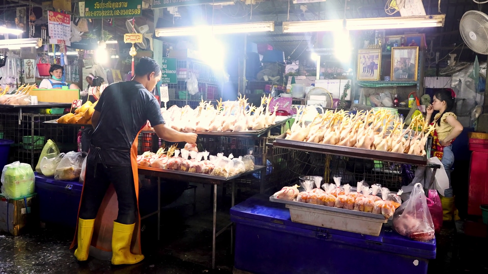 Street Vendor Preparing Food At Night Stock Footage SBV-352696123 ...