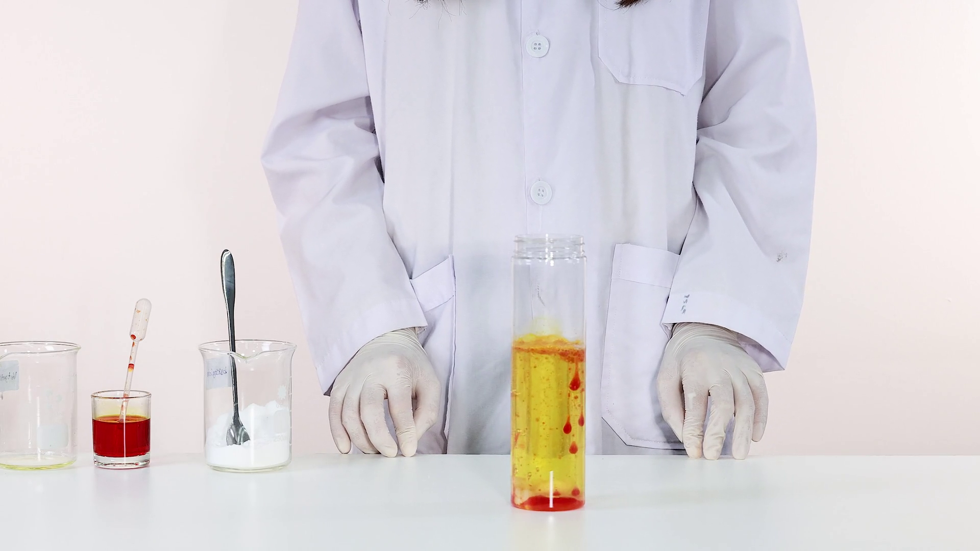 Lava Lamp Chemical Reaction Demonstration Stock Footage SBV-352467013 ...