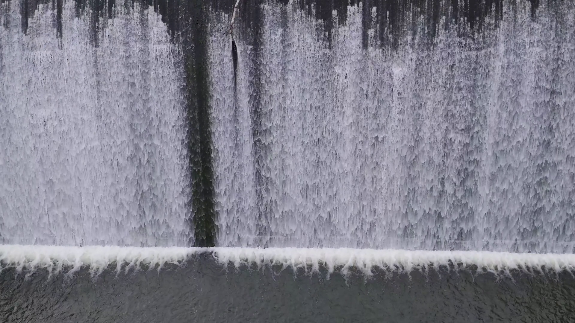 Water Flow Over Dam In Tullebudgera Stock Footage SBV-352519383 ...