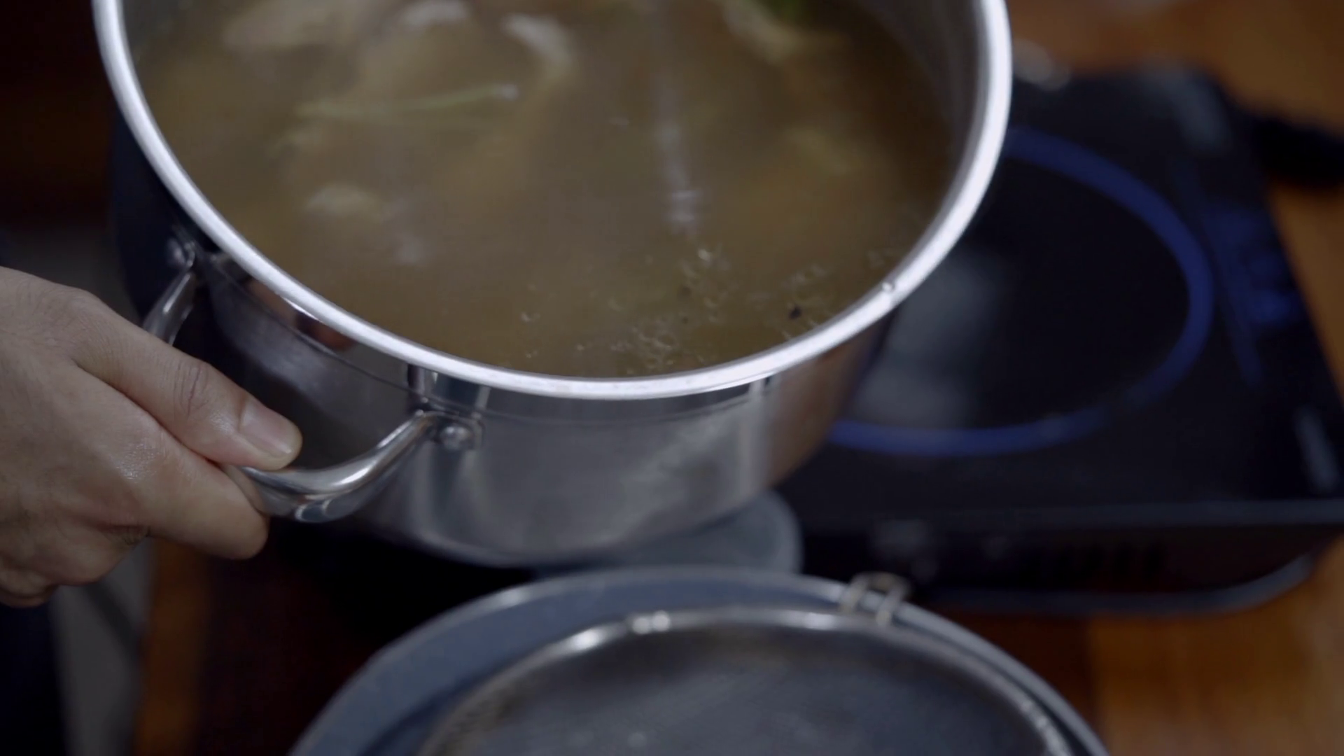 Chef Pouring Chicken Broth In Utensil Stock Footage SBV-348721906 ...