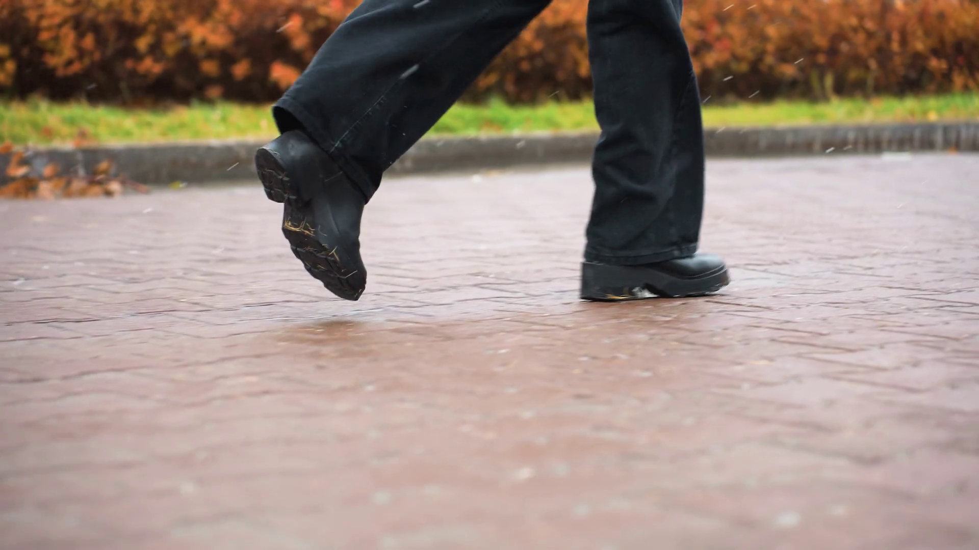 Close-up Shot Of Human Legs Running During Stock Footage SBV-351977245 ...