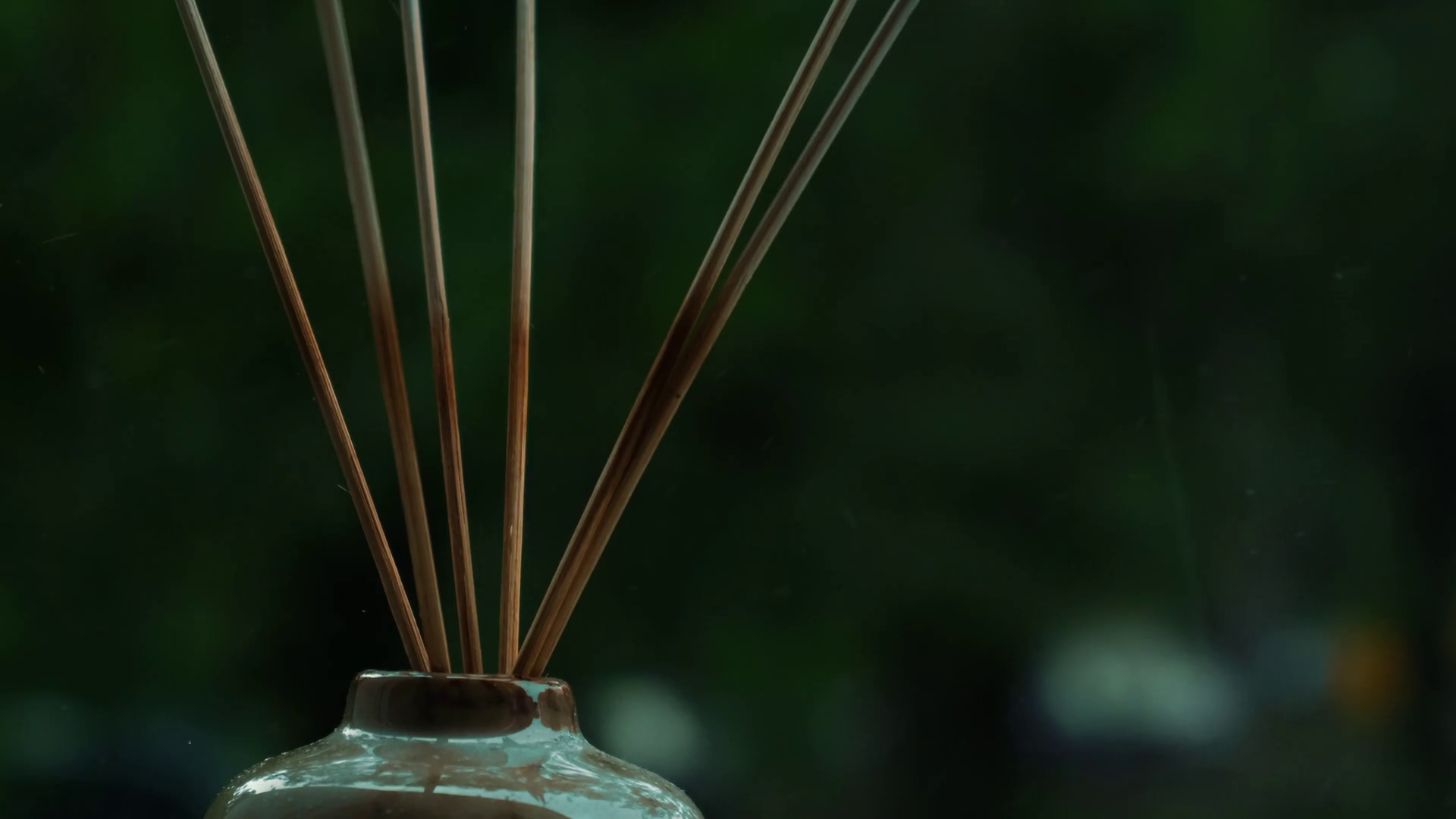 Aroma Reed Diffuser Heavy Rain Pouring Stock Footage SBV-347740288 ...