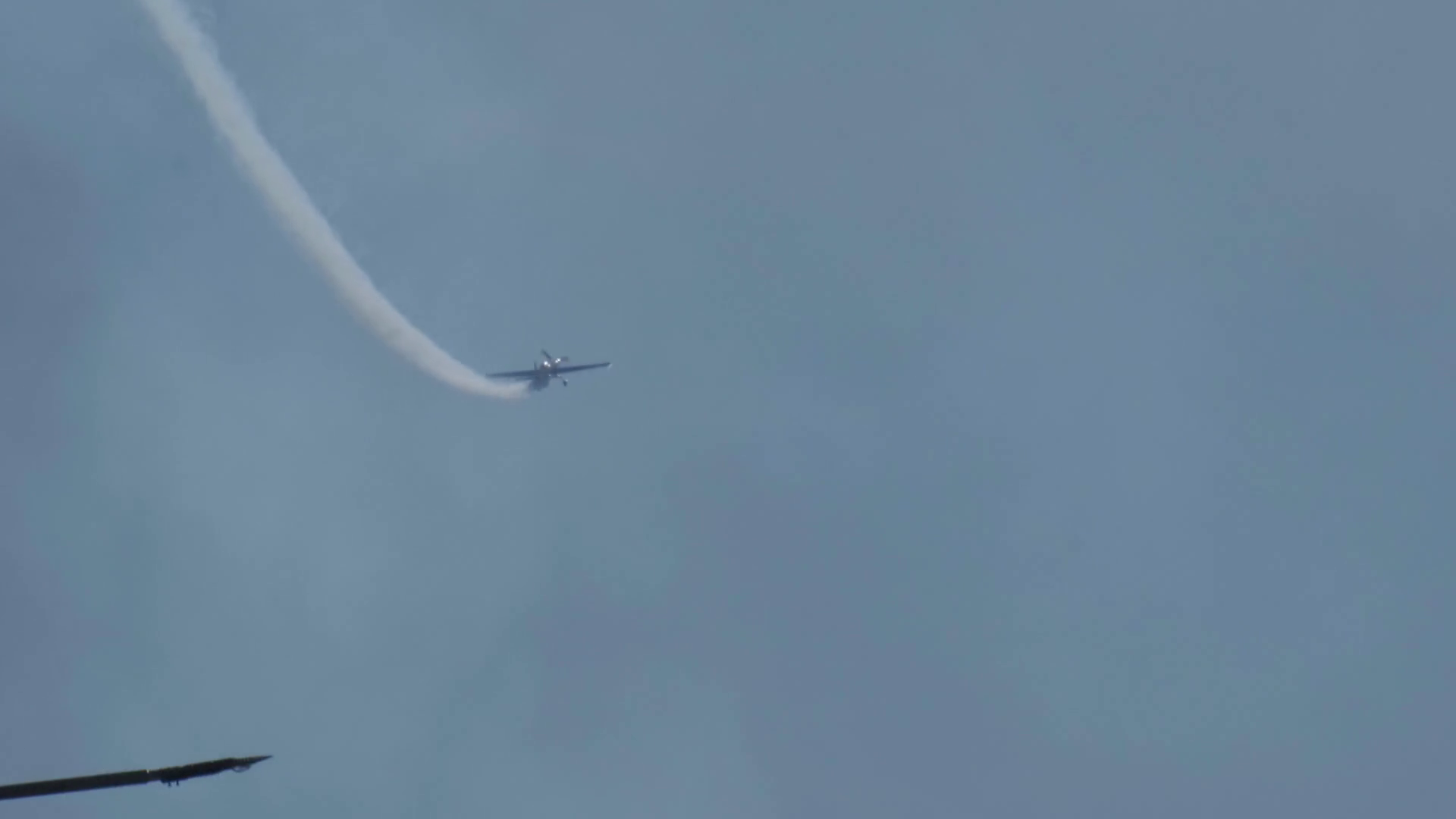 Overhead Flying Aircraft Aircraft In Stock Footage SBV-348433913 ...