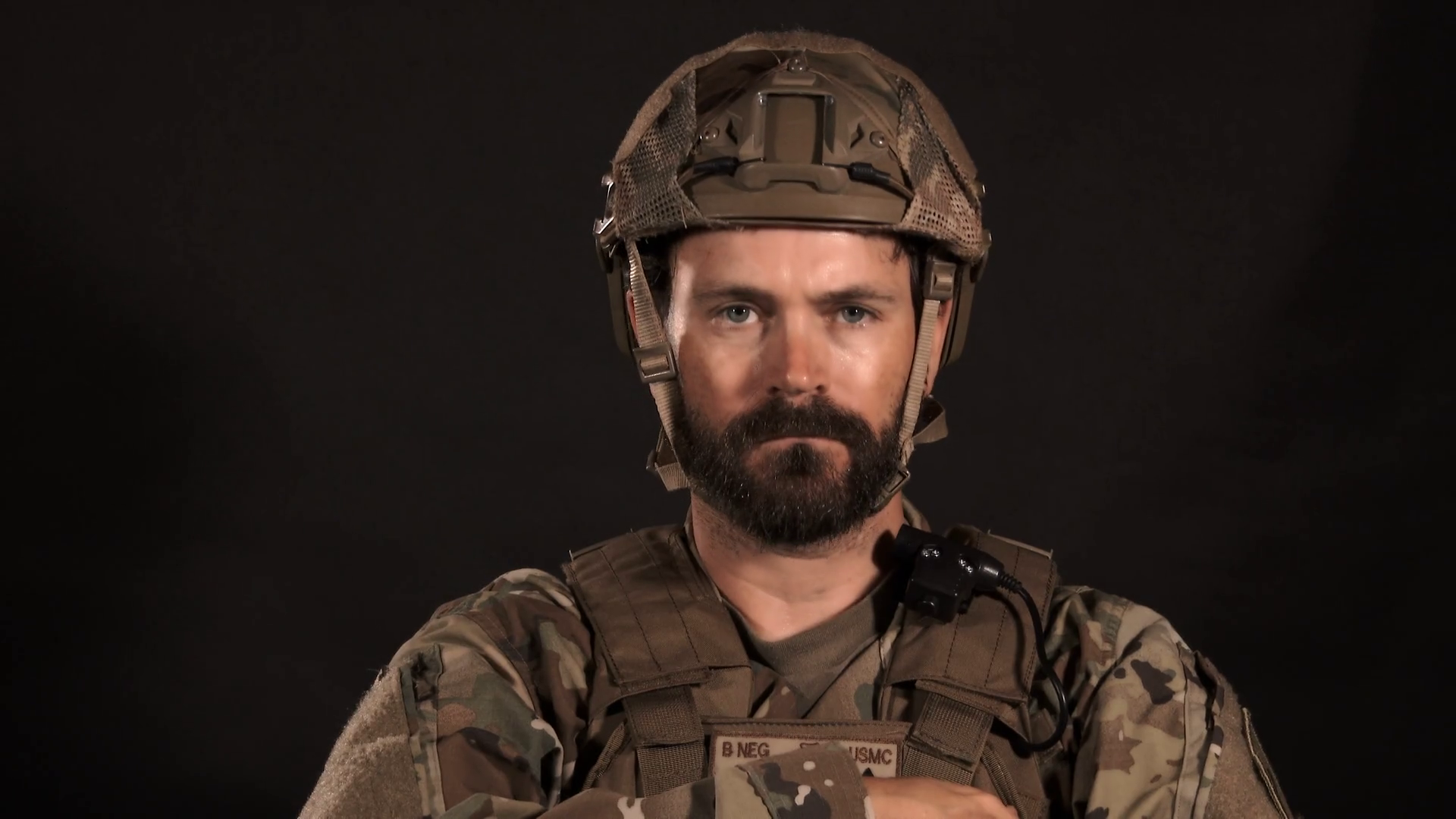 Army Man Giving Soldiers Salute Stock Footage SBV-337775734 - Storyblocks