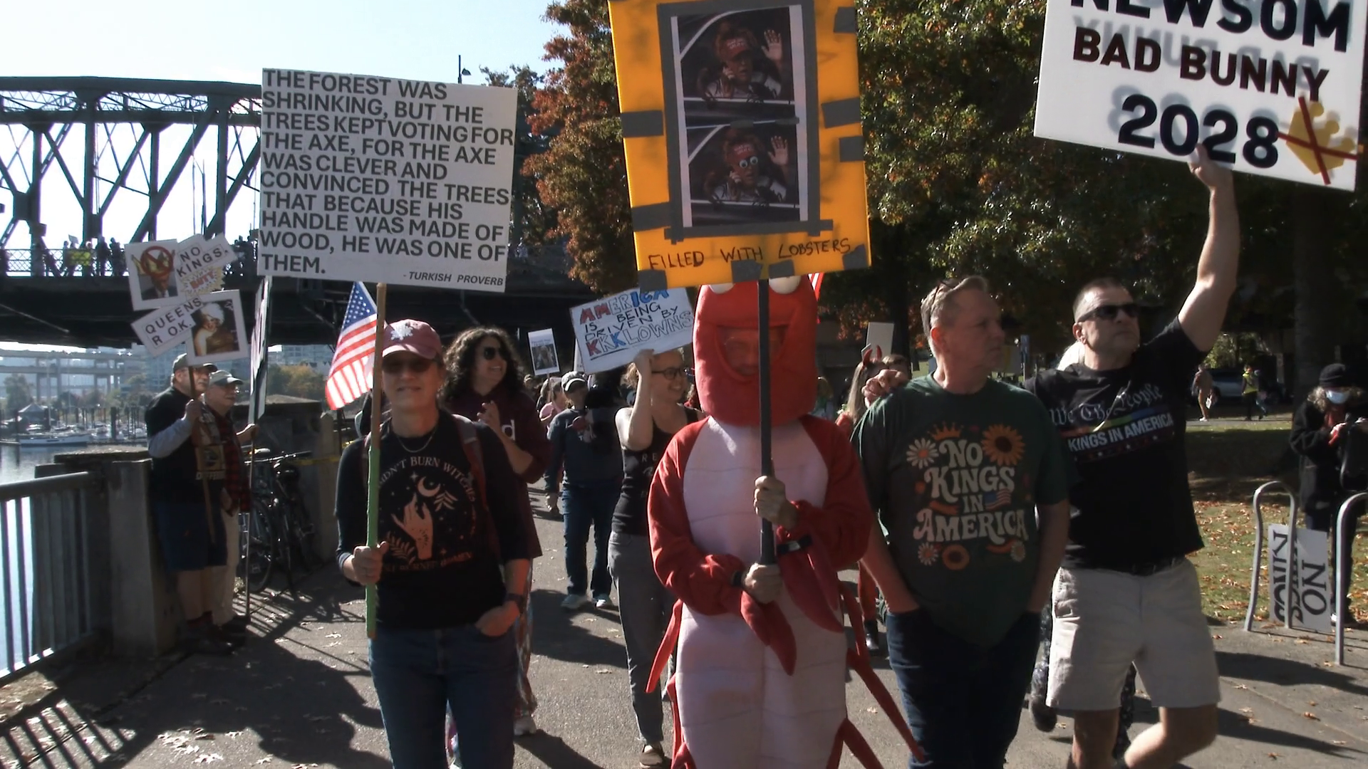 Portland Oregon Kings Protesters Stock Footage SBV-352992773 - Storyblocks