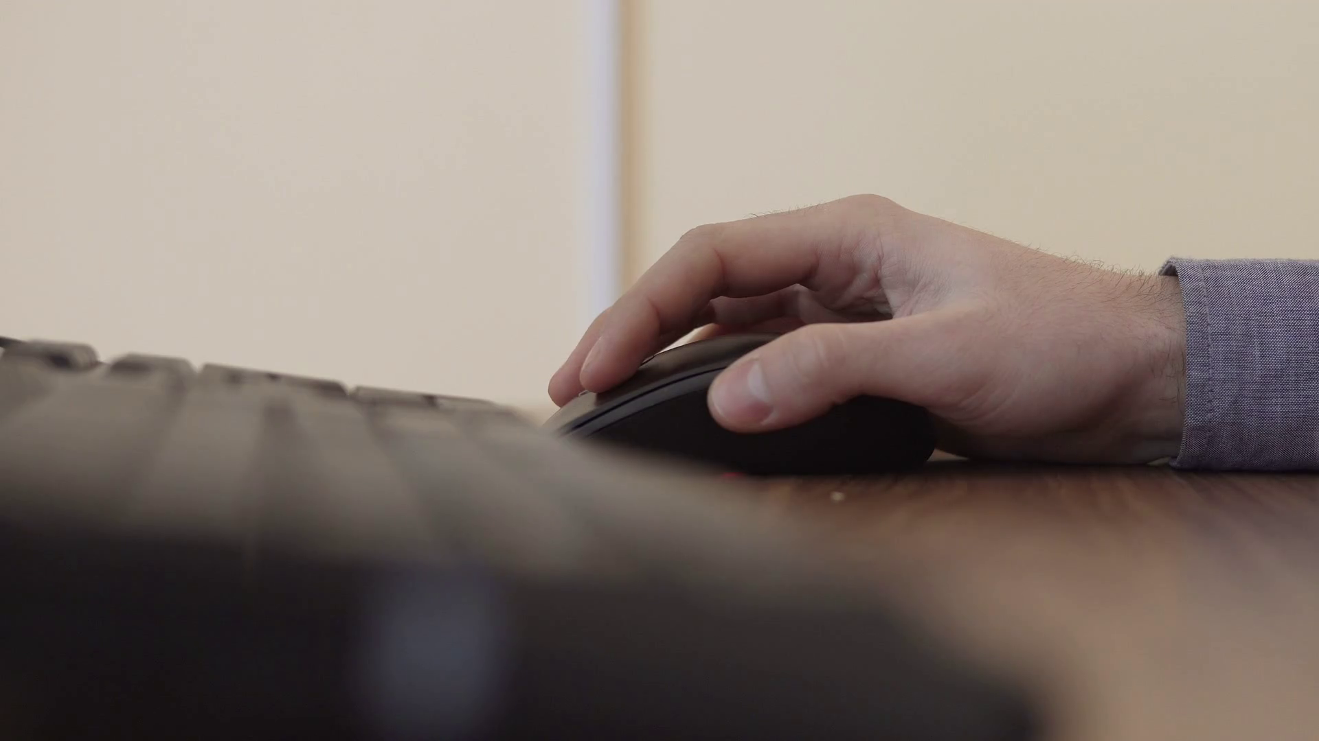 Hand Clicking Computer Mouse Stock Footage SBV-346431471 - Storyblocks