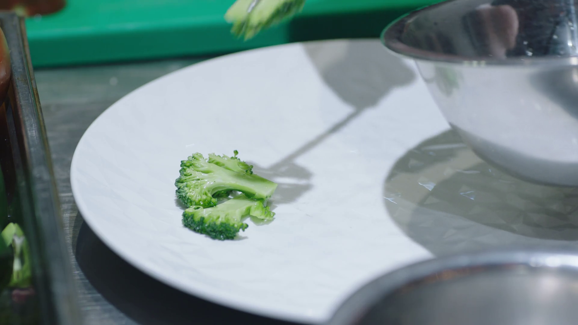 Kitchen Dynamics: Chef Expertly Maneuvering Stock Footage SBV-348628270 ...