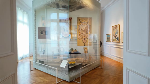 Museum Art Gallery Slideshow Stock Footage: Royalty-Free Video Clips ...
