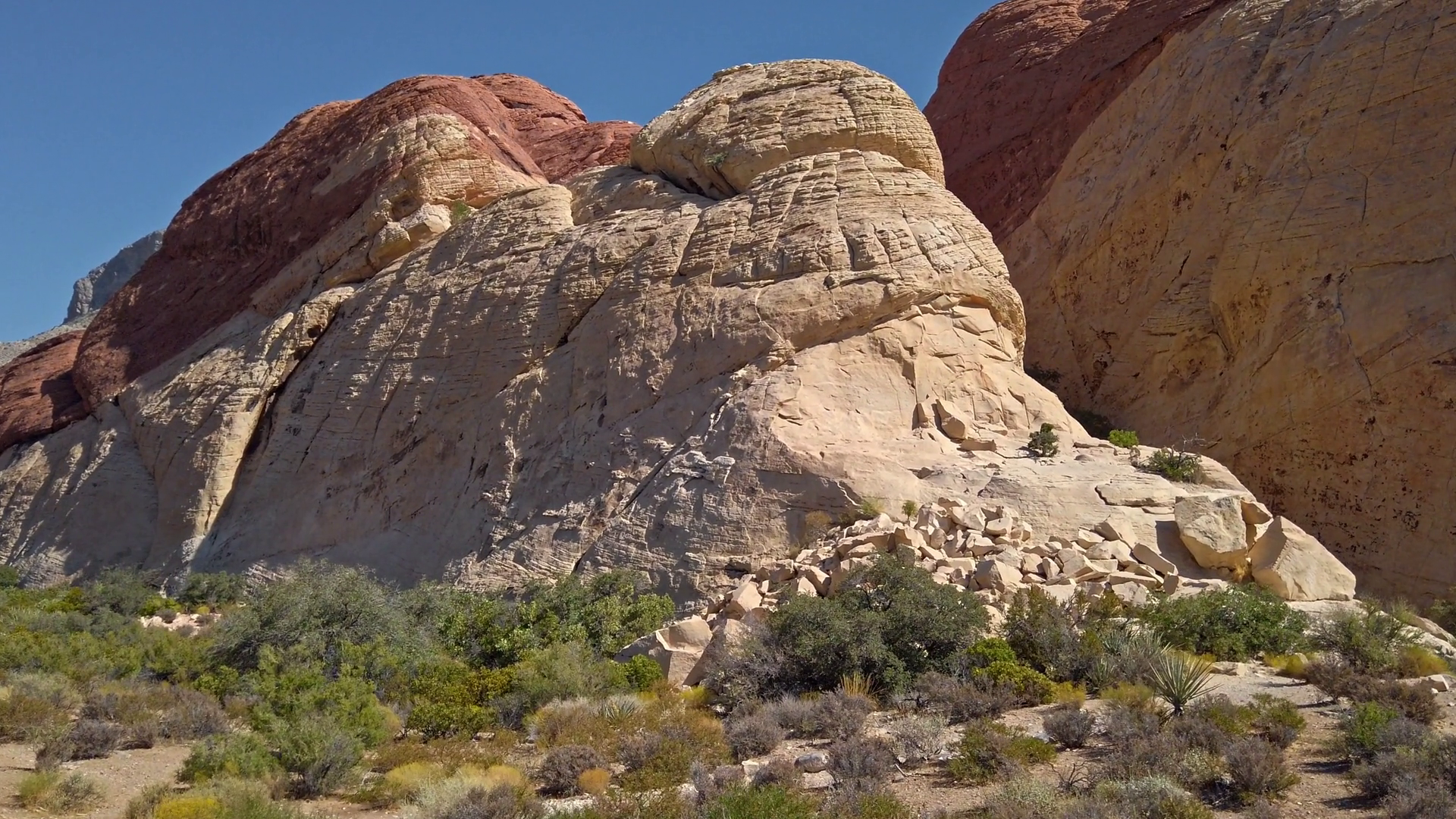 Big Red Sandstone Peak View In Nevada Stock Footage SBV-352501539 ...