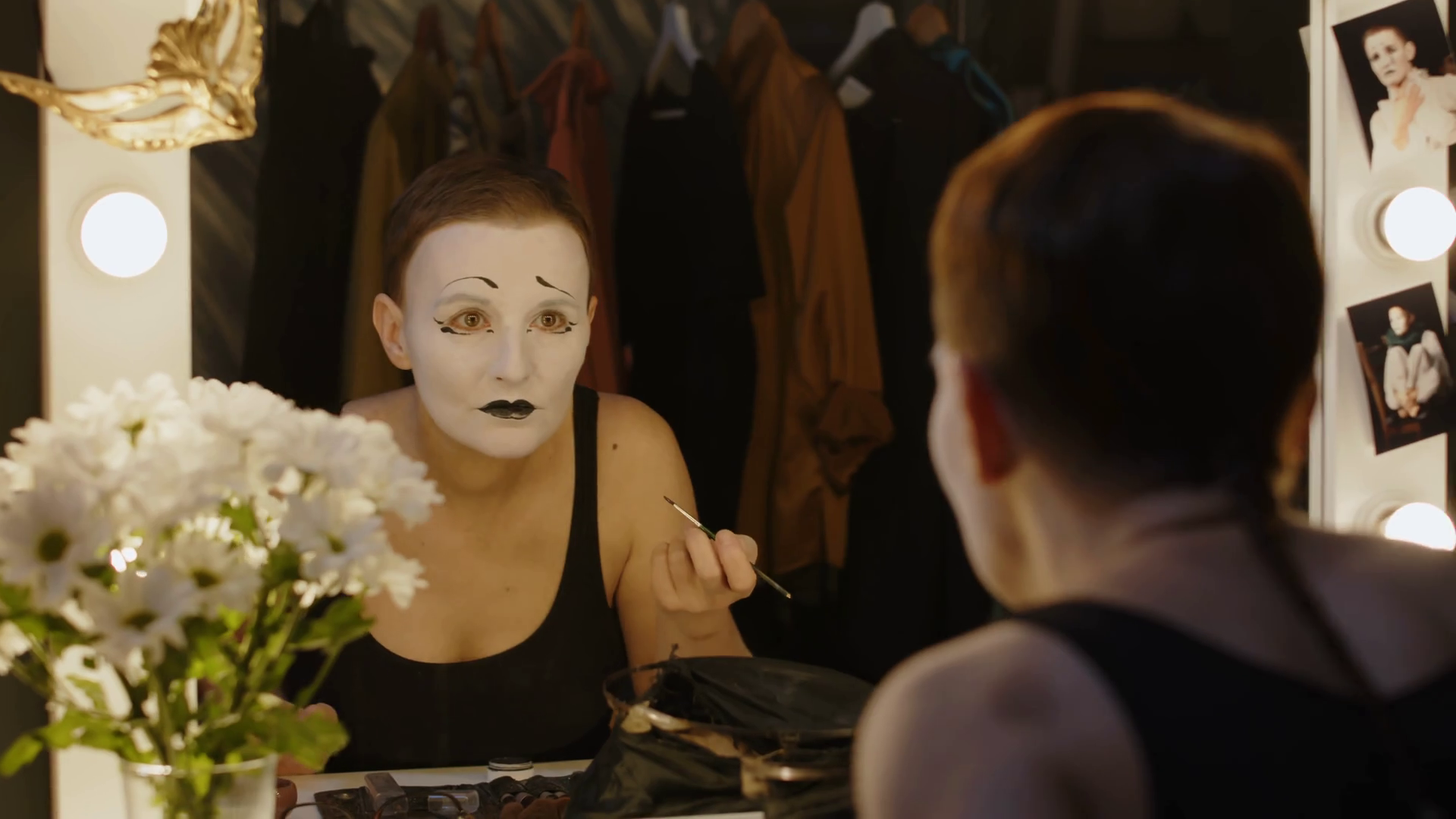 Over Shoulder Shot Of Female Mime Performer Stock Footage SBV-348842705 ...