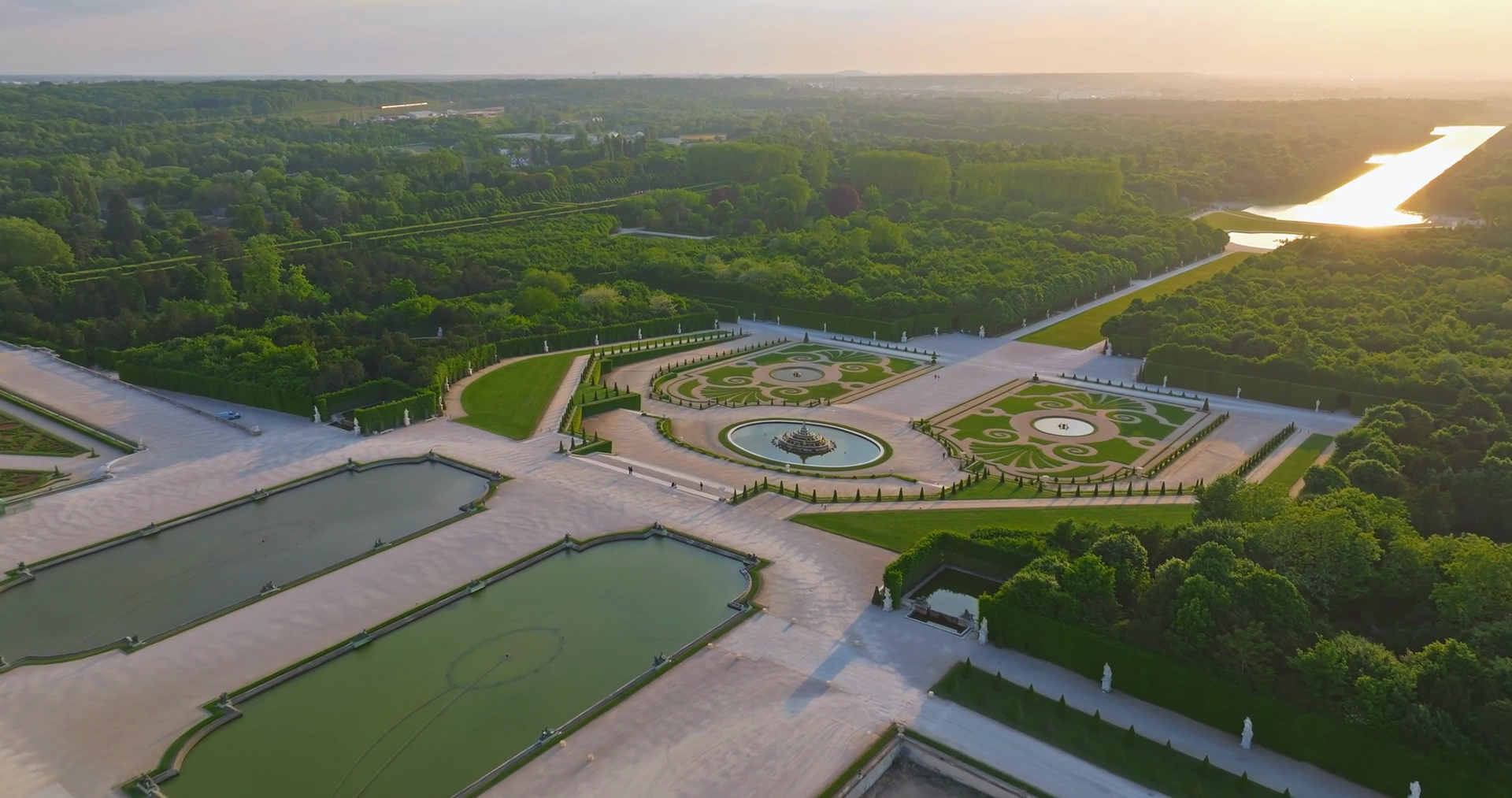 Aerial View Of Palace Of Versailles Gardens Stock Footage SBV-352667495 ...