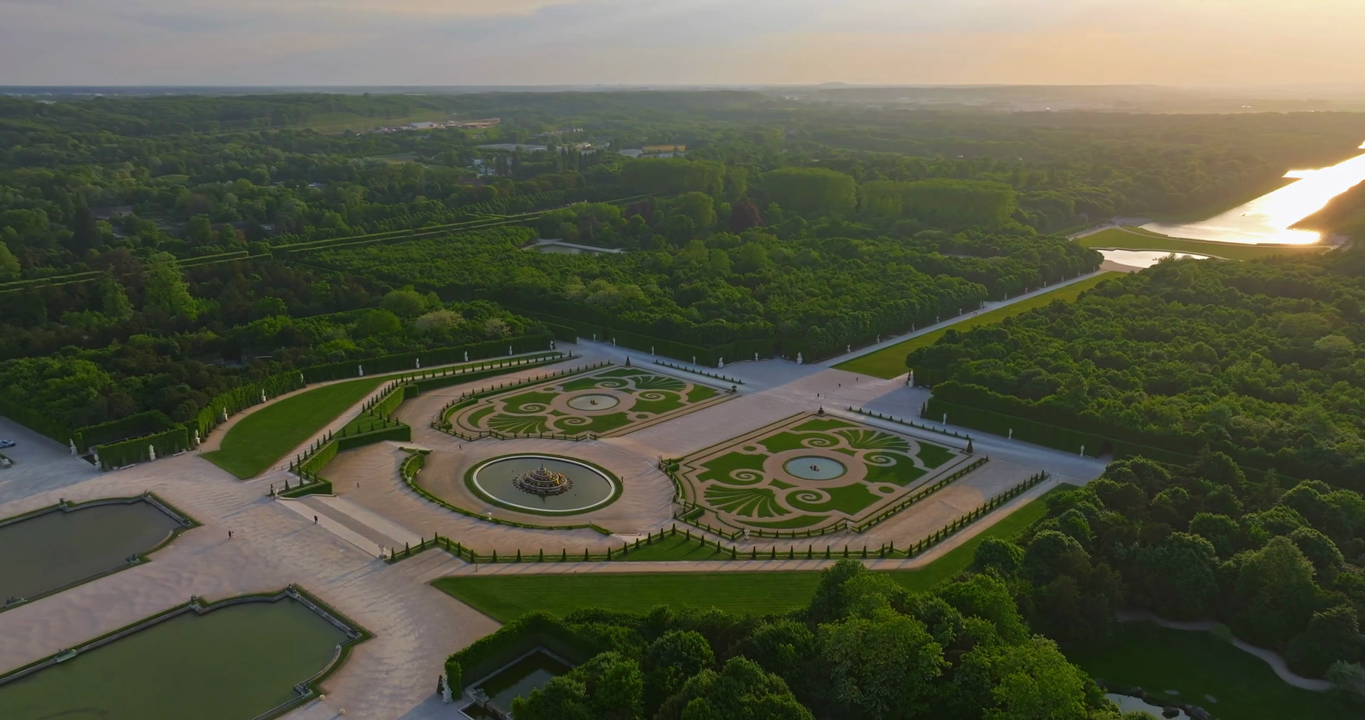 Aerial View Of Palace Of Versailles Gardens Stock Footage SBV-352670515 ...