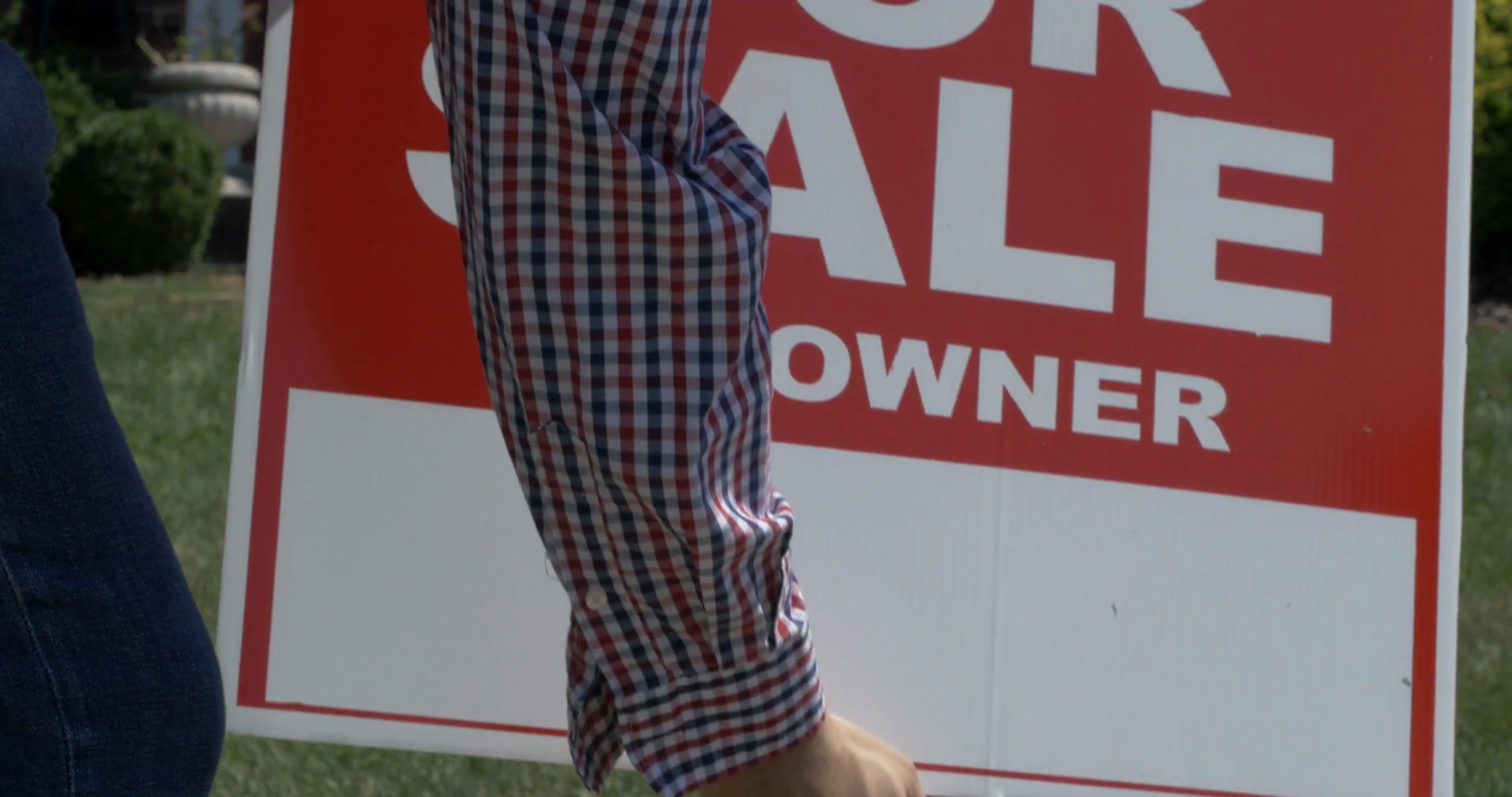 For Sale Owner Sign Selling House Stock Footage SBV-337476090 - Storyblocks