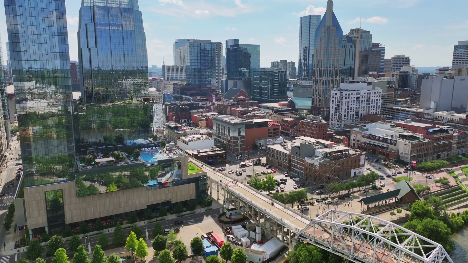 Nashville Tennessee Aerial Drone Sunny 2025 Stock Footage SBV-352361276 ...