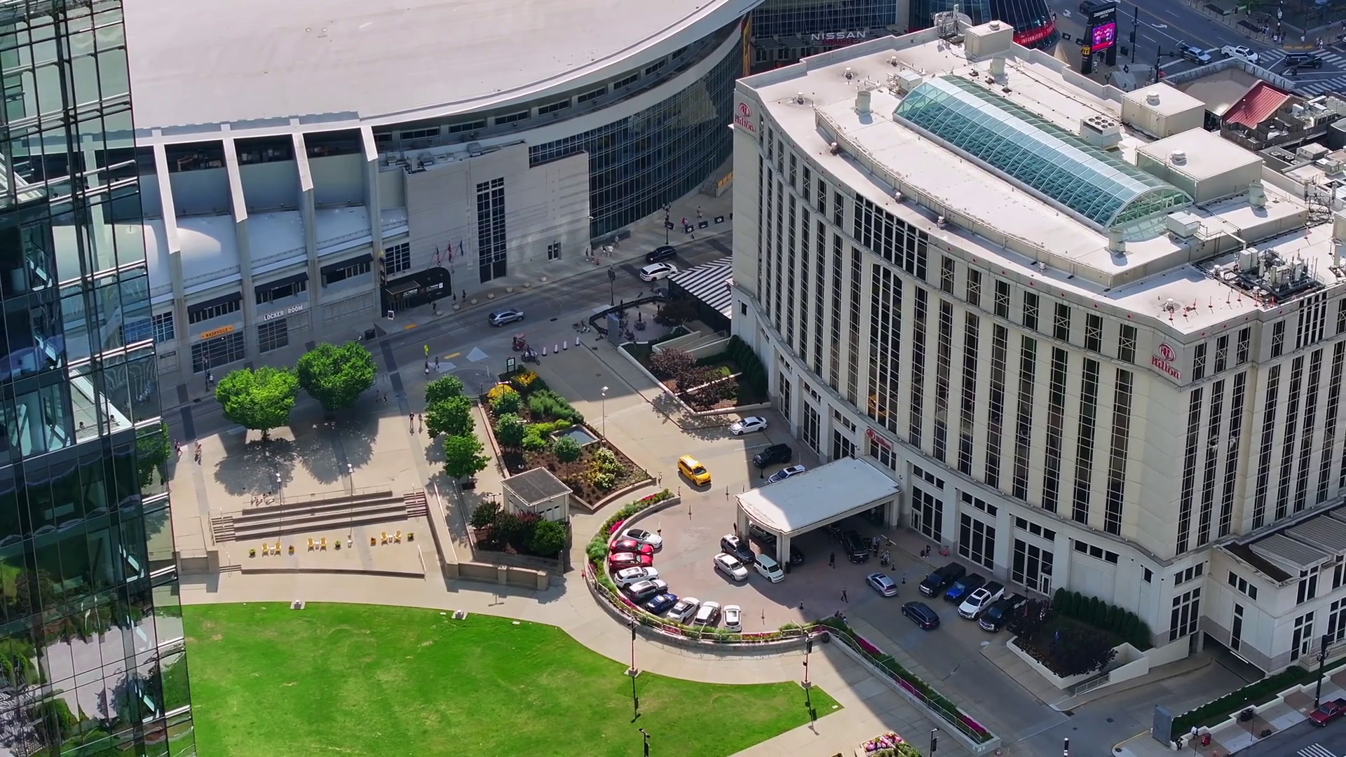Nashville Tennessee Aerial Drone Sunny 2025 Stock Footage SBV-352361286 ...