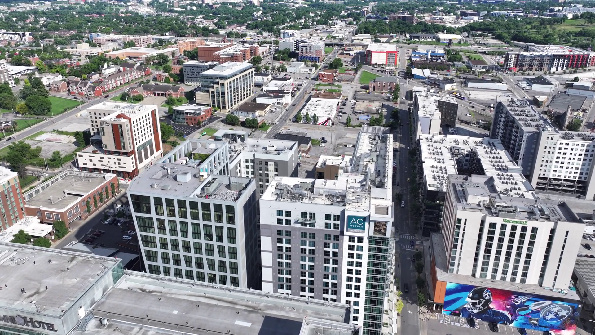 Nashville Tennessee Aerial Drone Sunny 2025 Stock Footage SBV-352361369 ...