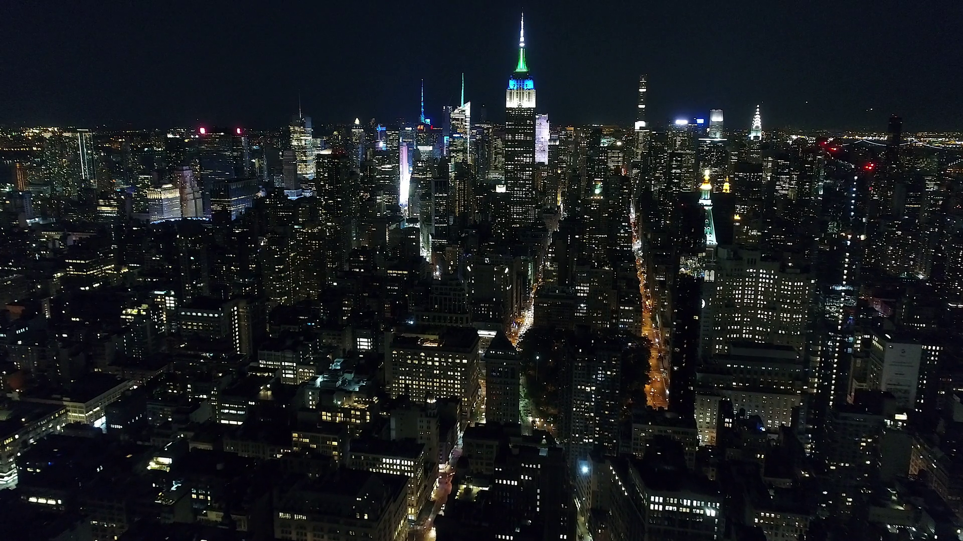 Aerial Footage Of Empire State Building At Stock Footage SBV-315853501 ...